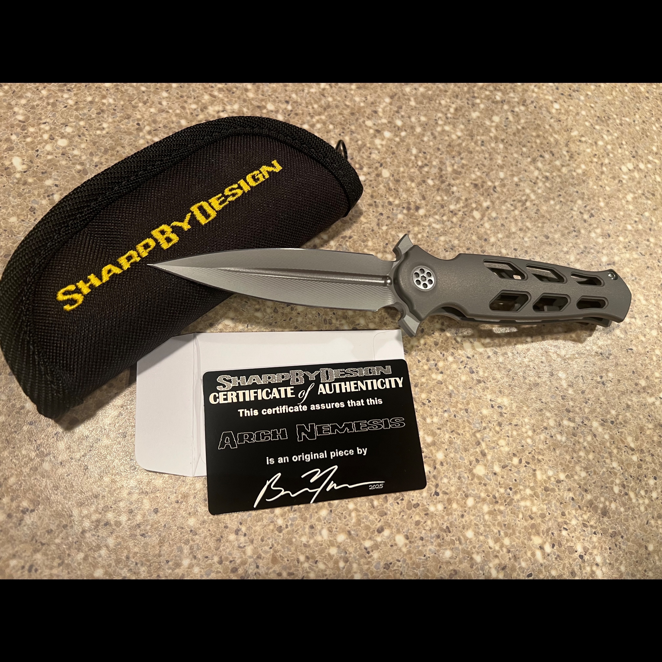 Bladebinge - Sharp by design Arch nemesis