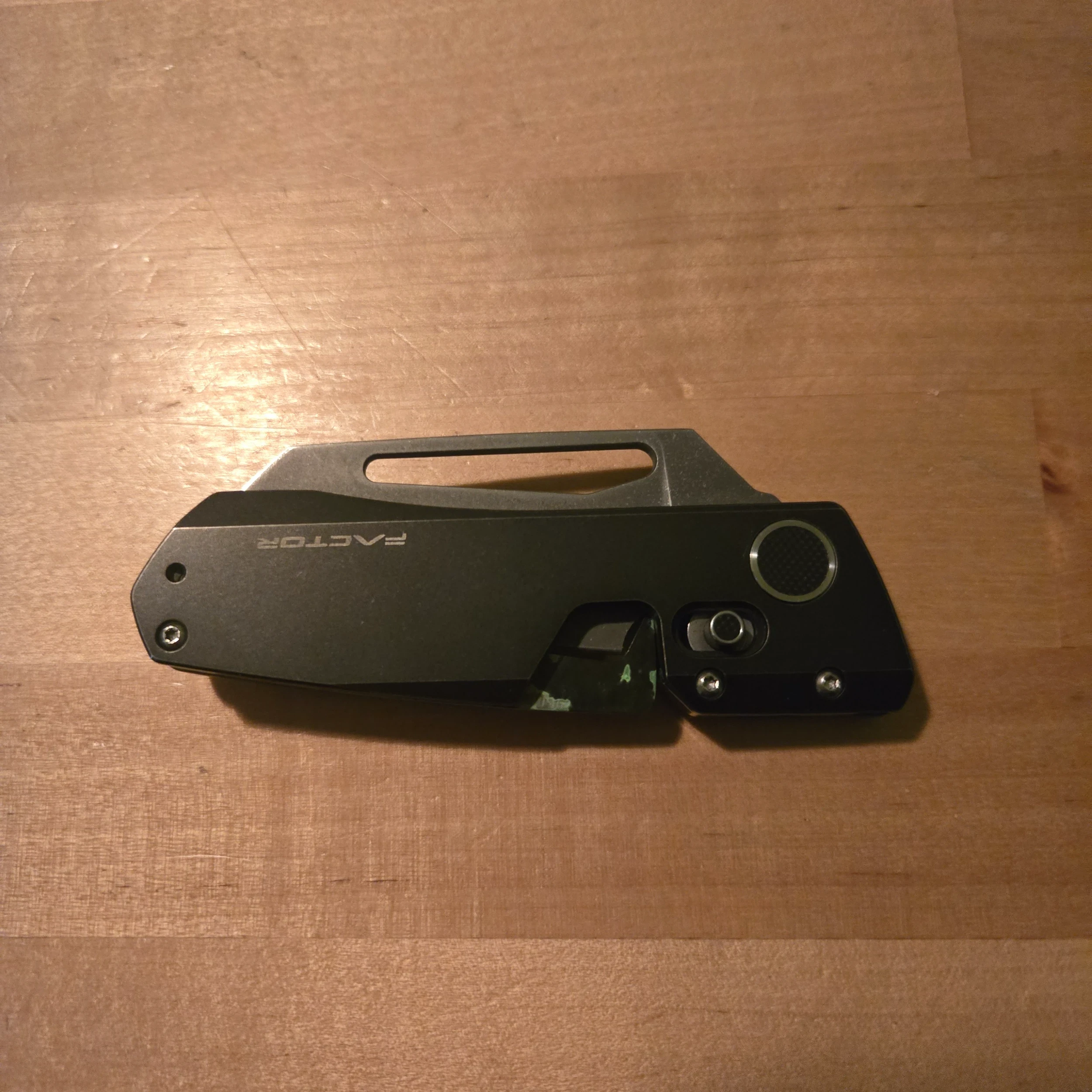 Bladebinge - Winterblade Factor Green Timascus, Titanium, Carbon Fiber