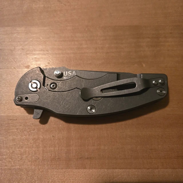 Bladebinge - Hinderer Jurrassic Slicer Magnacut Natural G10