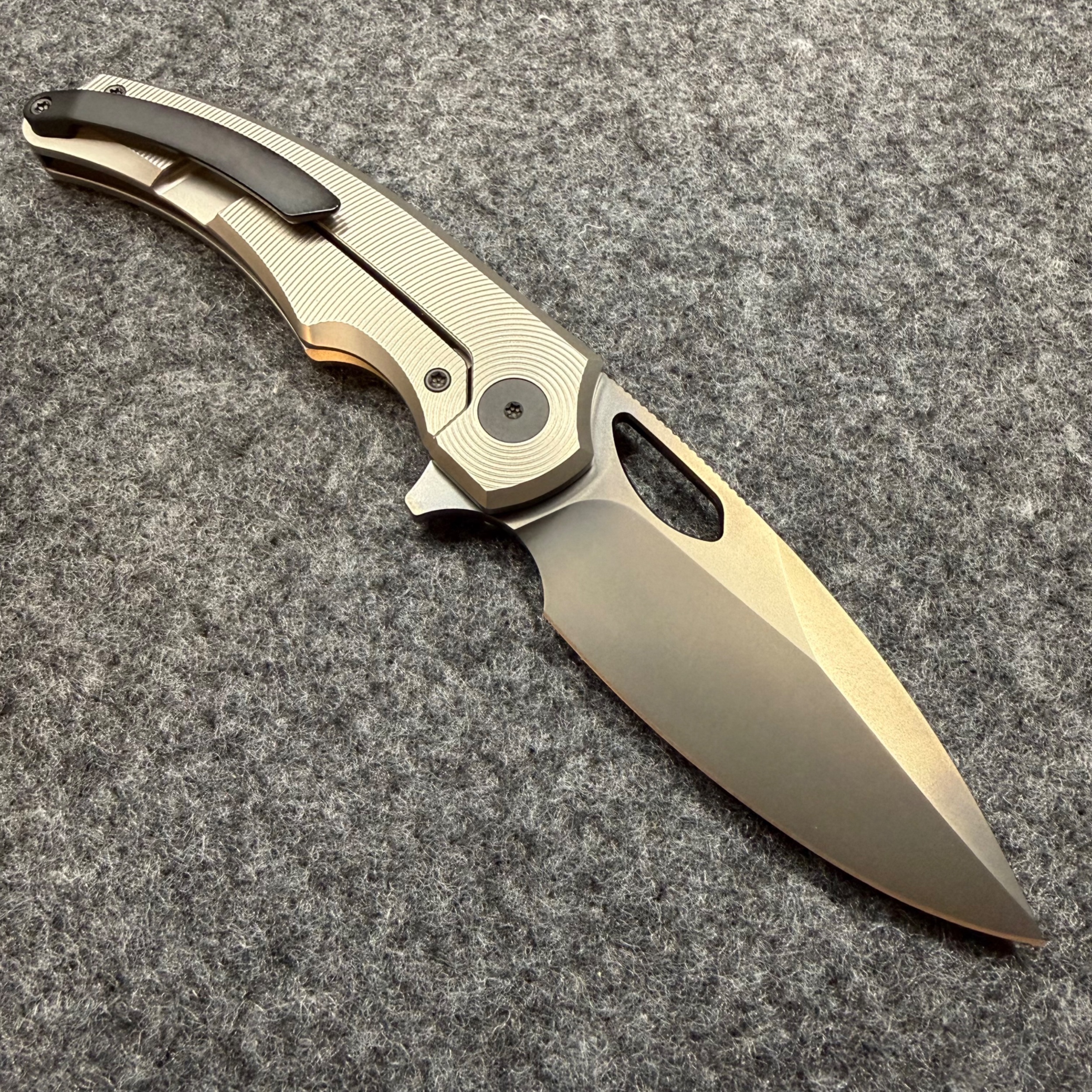 Bladebinge - PENROSE OTARIDA DLC Blade