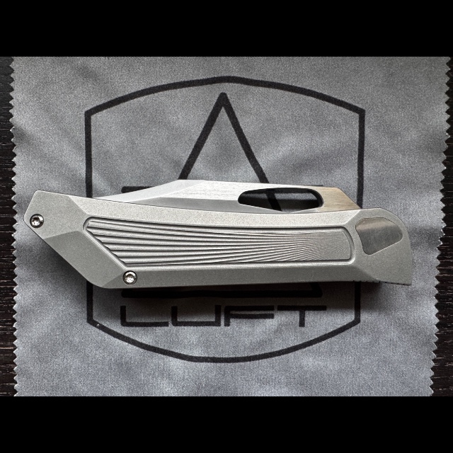 Bladebinge - Luft Concepts RWB (Titanium S90V)