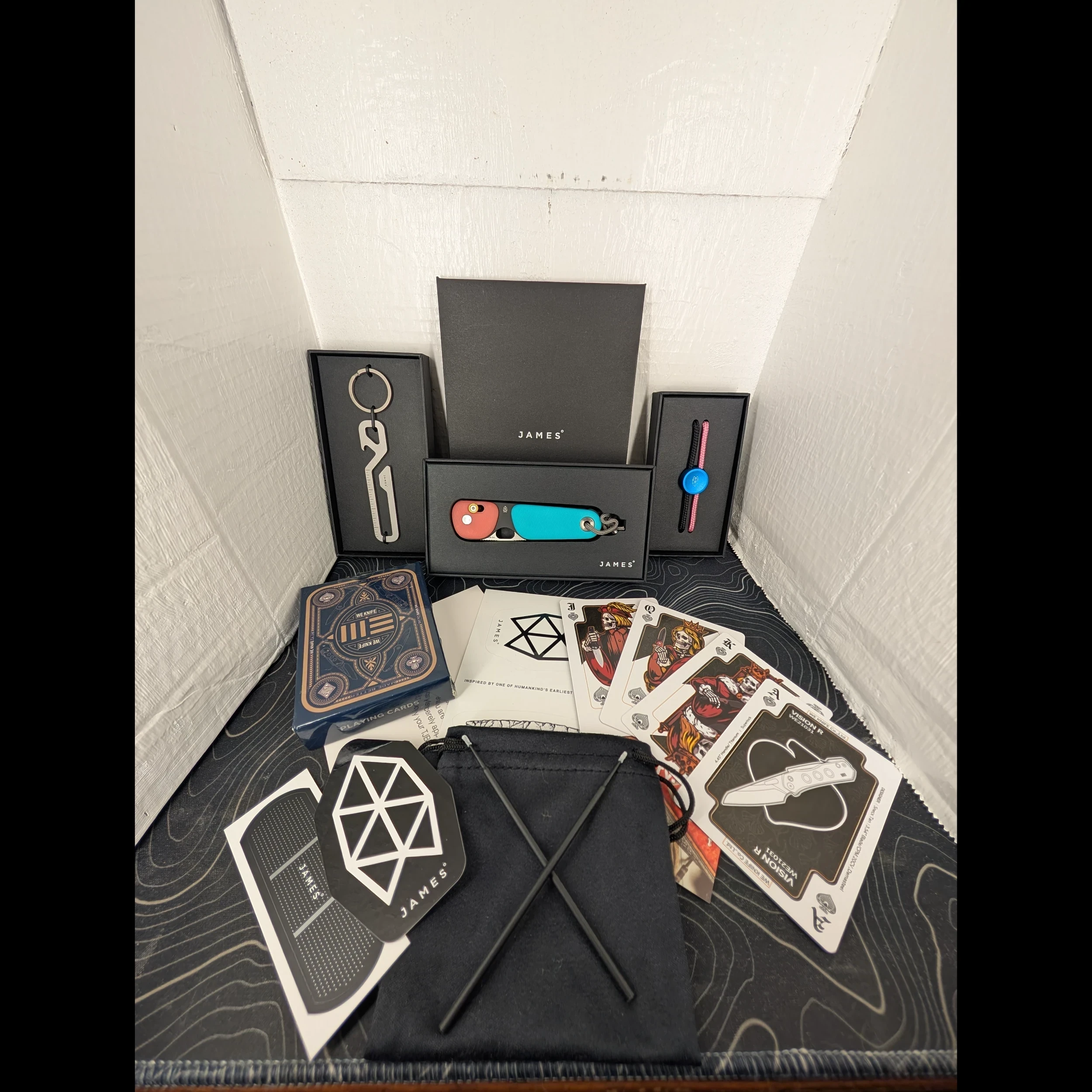 Bladebinge - James Brand The Redstone- Coral / Turquoise / Stainless ...