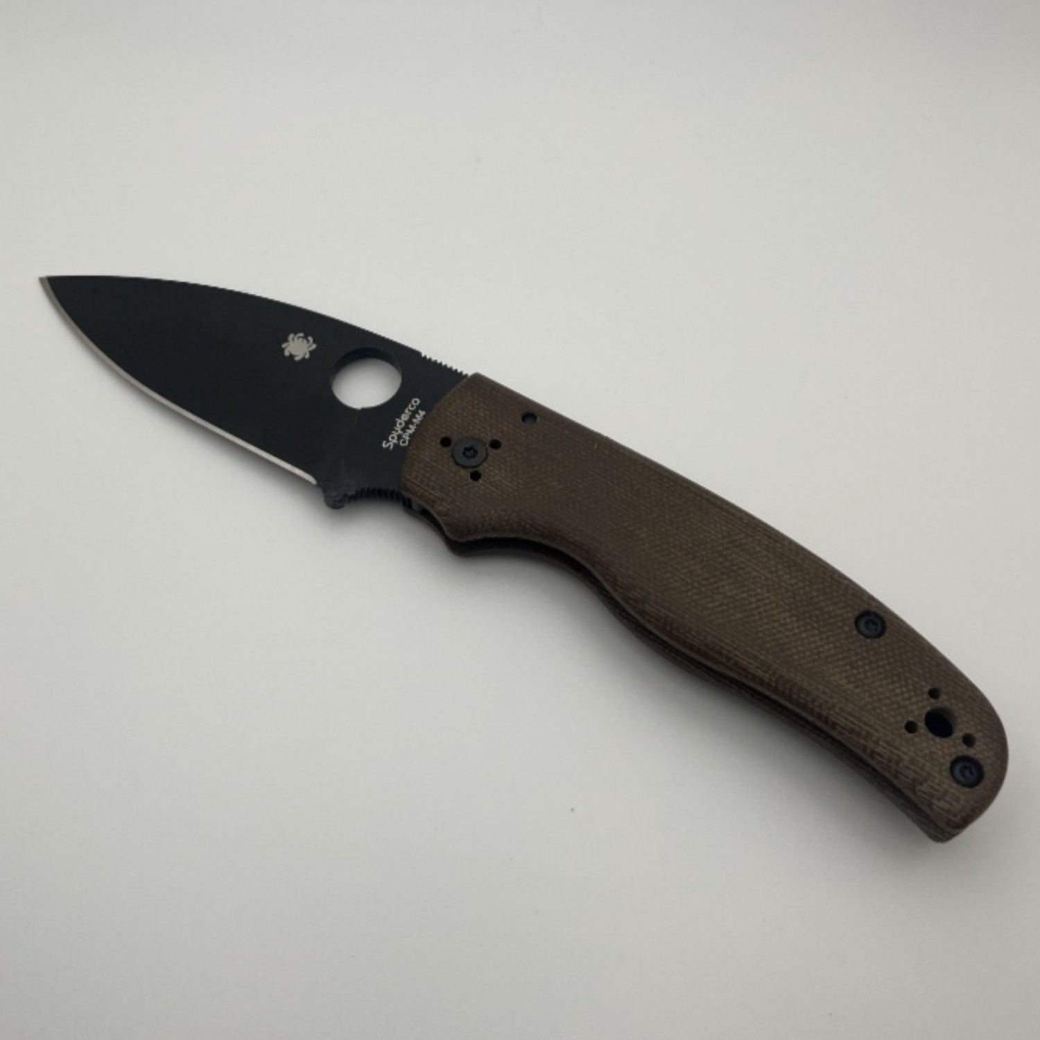 Bladebinge - Spyderco Shaman CPM M4 w/ Black DLC and OD Green Micarta ...