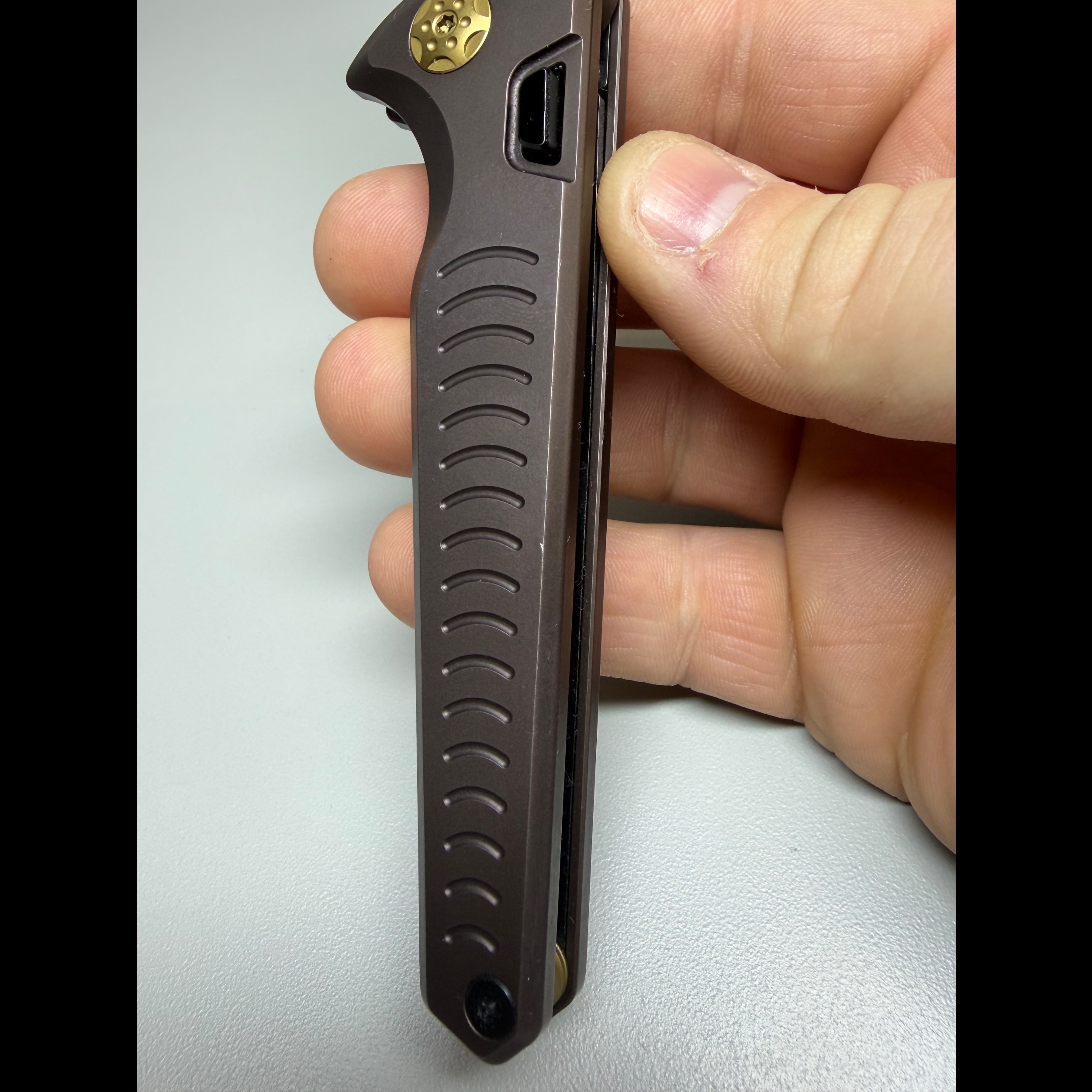 Bladebinge - Vosteed Leopard