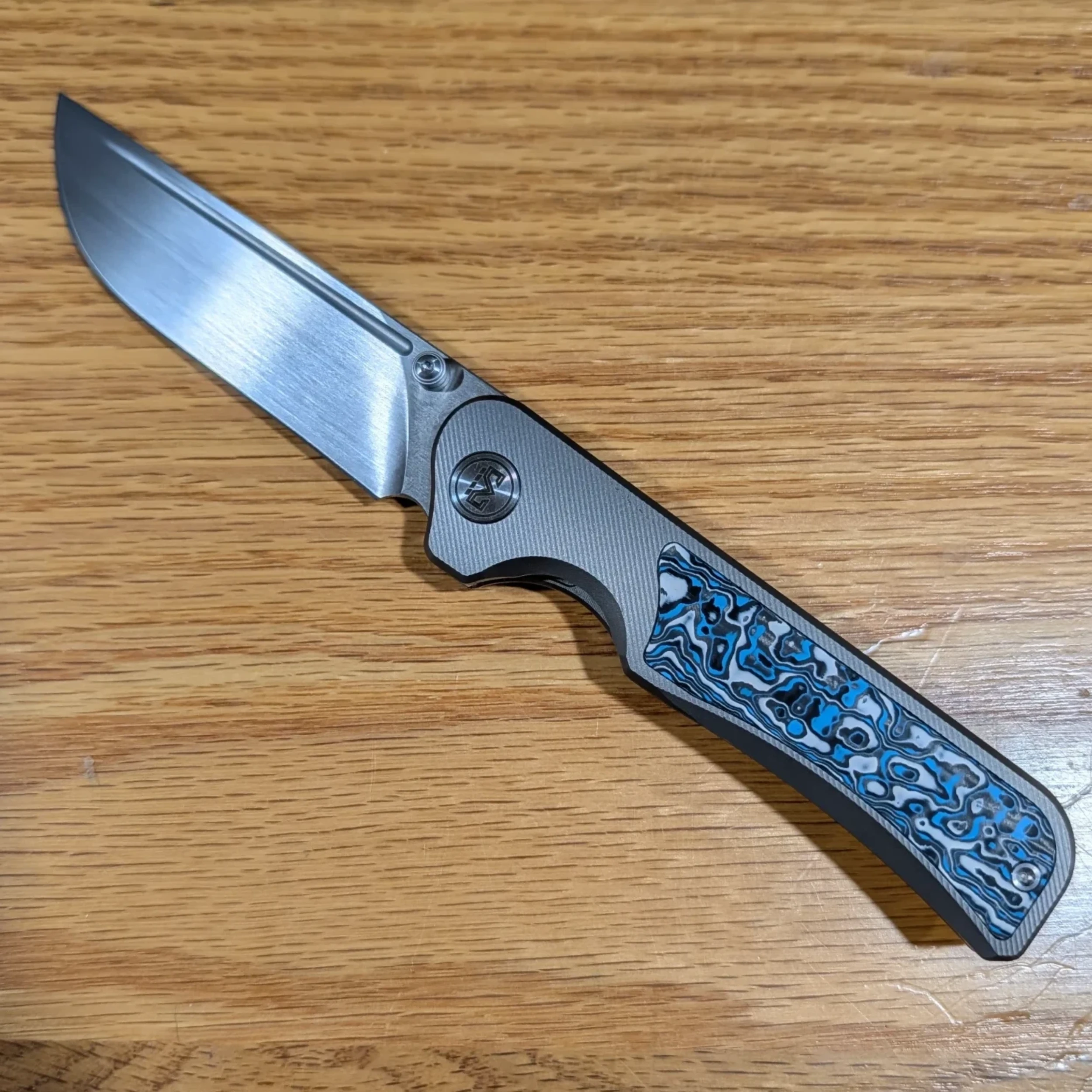 Bladebinge - Miguron Pagos II Folding Knife Titanium/Blue Carbon Fiber ...