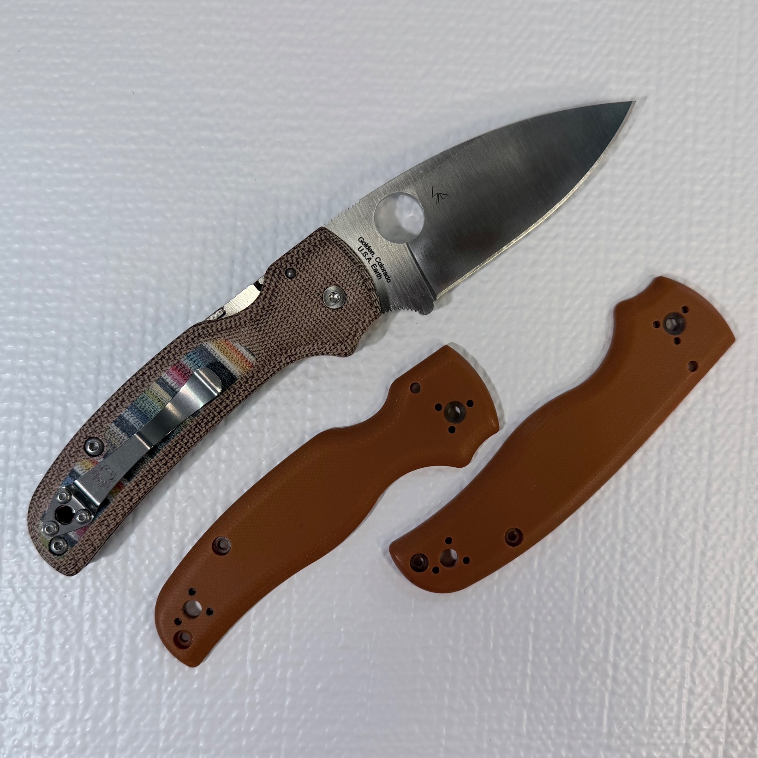 Bladebinge - Discontinued Sprint Run Spyderco Shaman in REX 45 and ...