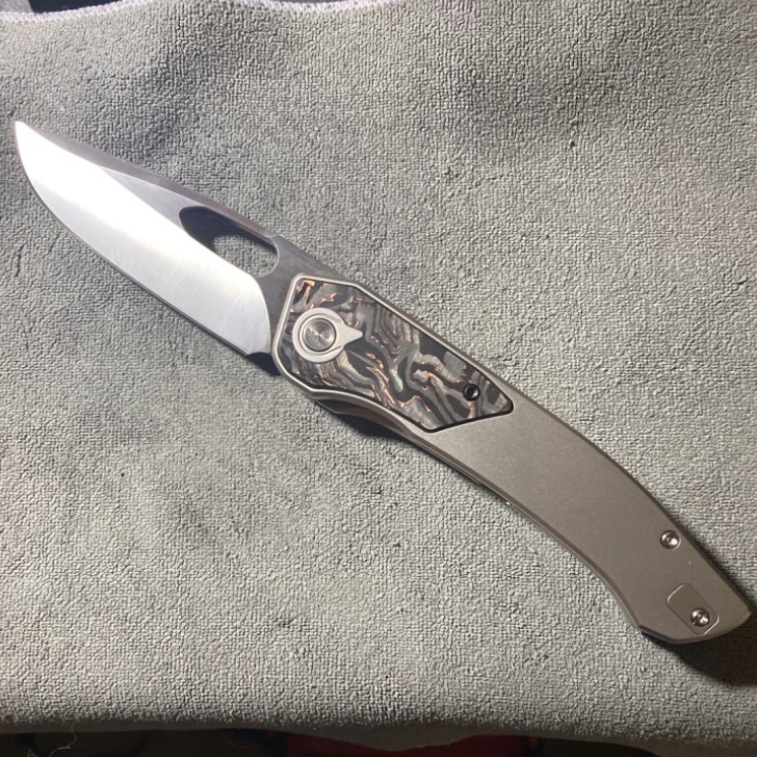 Bladebinge - Caelum Blade Designs Ari