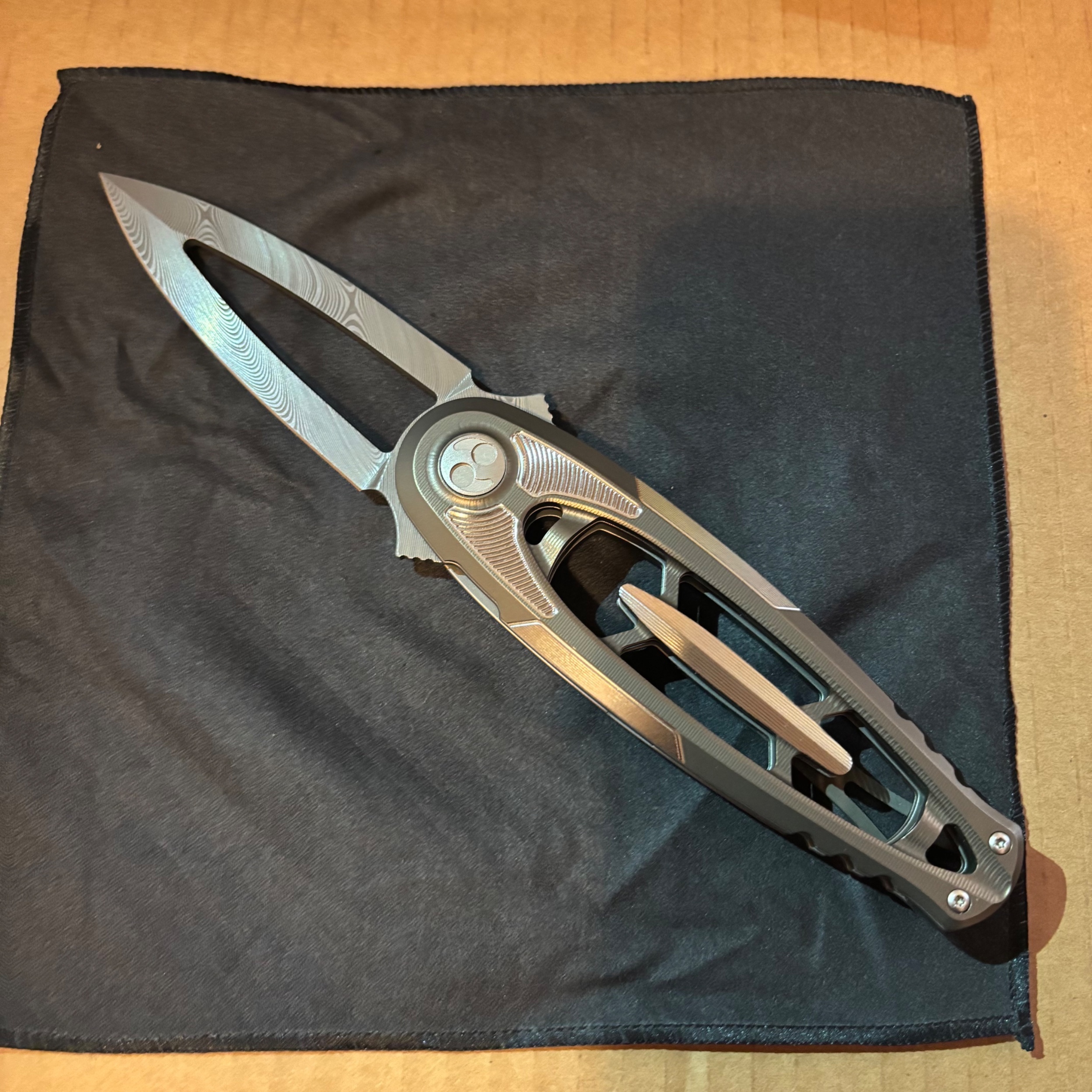 Bladebinge - CRKT Hirin Liner Lock 5042B (price reduced)