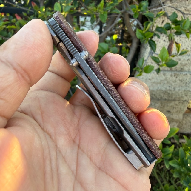 Bladebinge - 🔥🔥 Urban EDC Micro Shrike Knife Folder Brown Micarta M390 ...