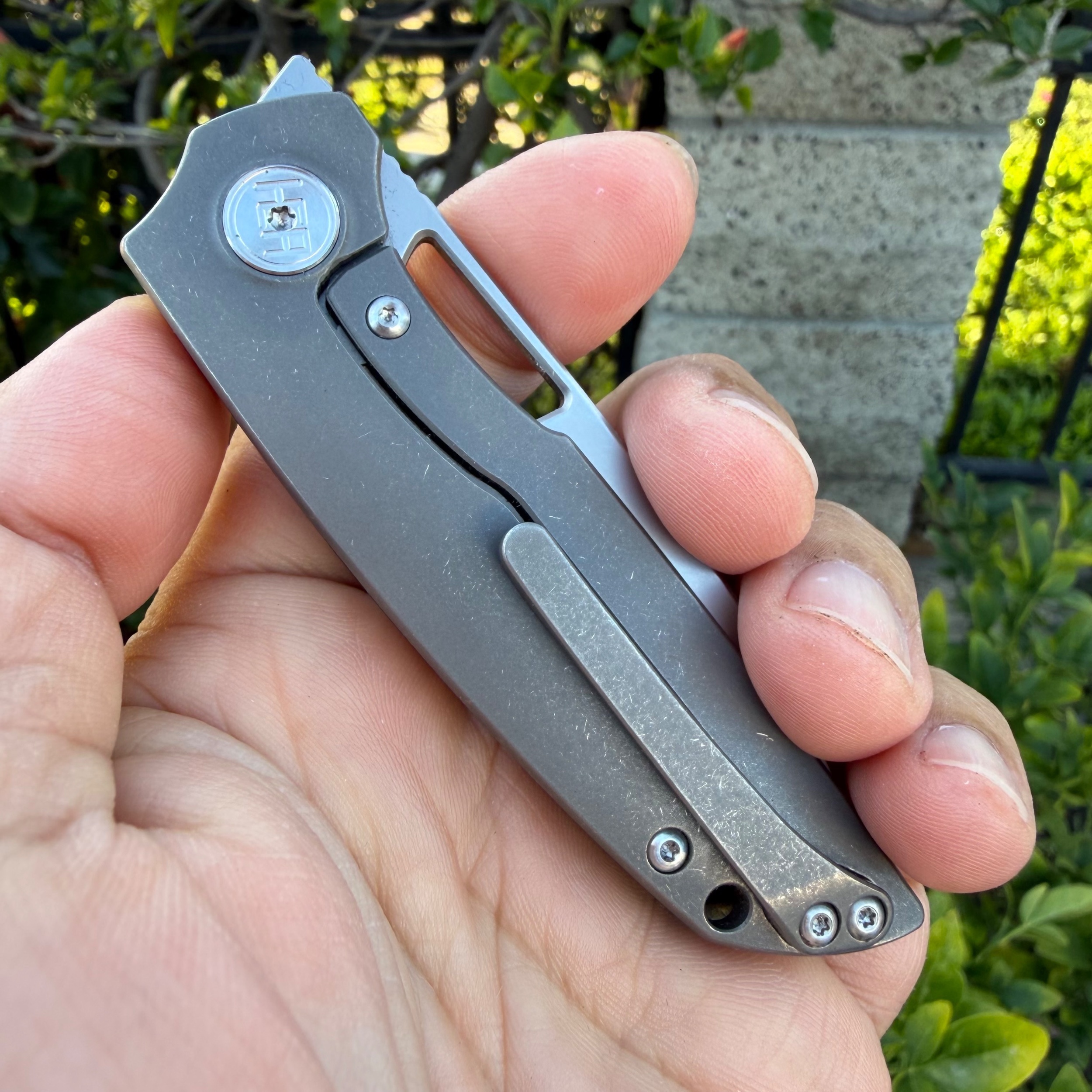 Bladebinge - 🔥🔥 HEADesigns Chief Folding Knife S35VN Carbon Fiber ...