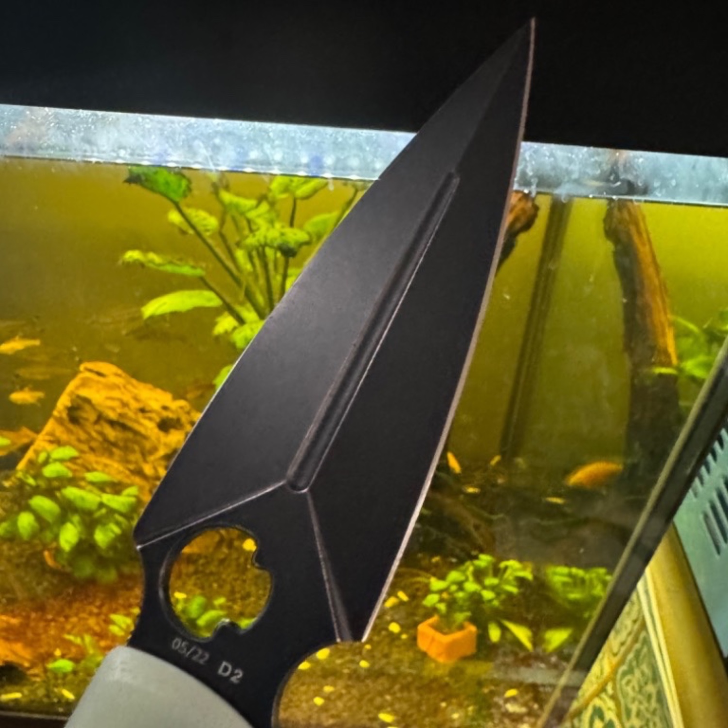 Bladebinge - Daggerr Arrow Jade G10 Knife Black Blade