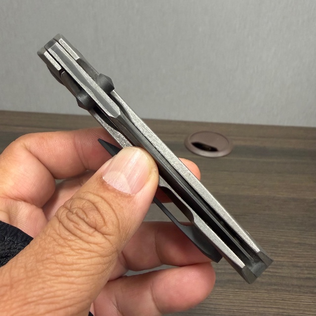 Bladebinge - 🔥🔥 Fernando Medina Spitfire Custom Titanium Knife Chad ...