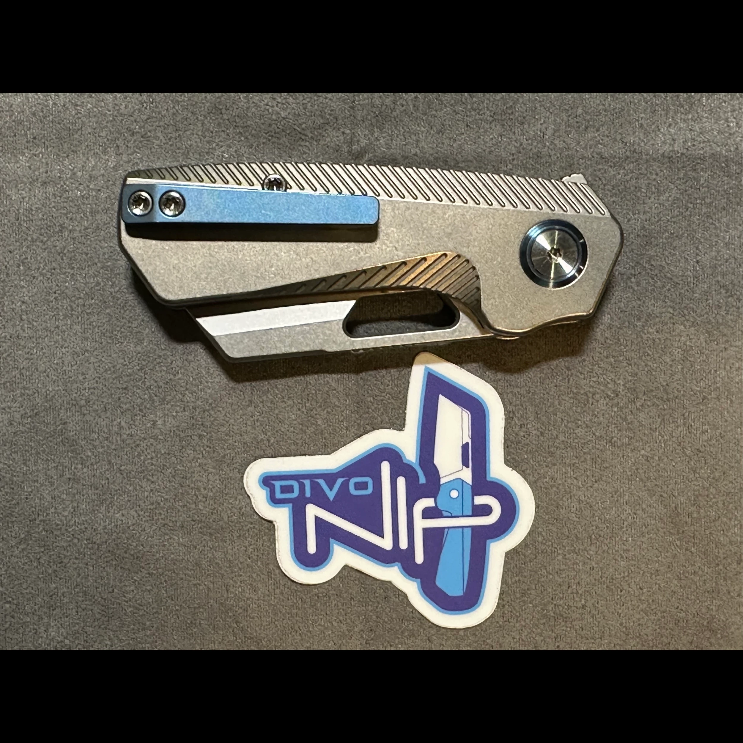 Bladebinge - Divo Knives Nip