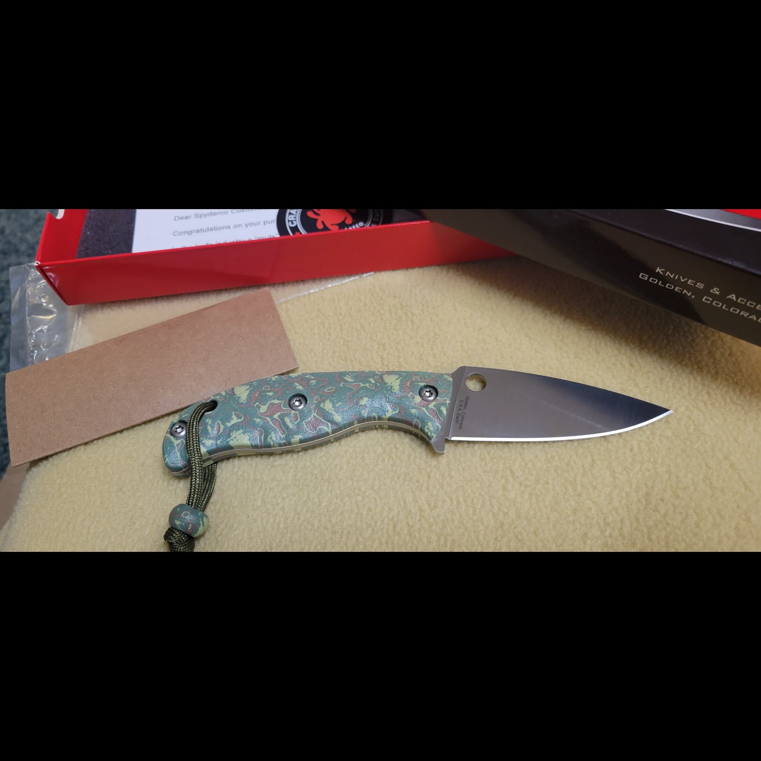 Bladebinge - Spyderco Mule Team Magnamax