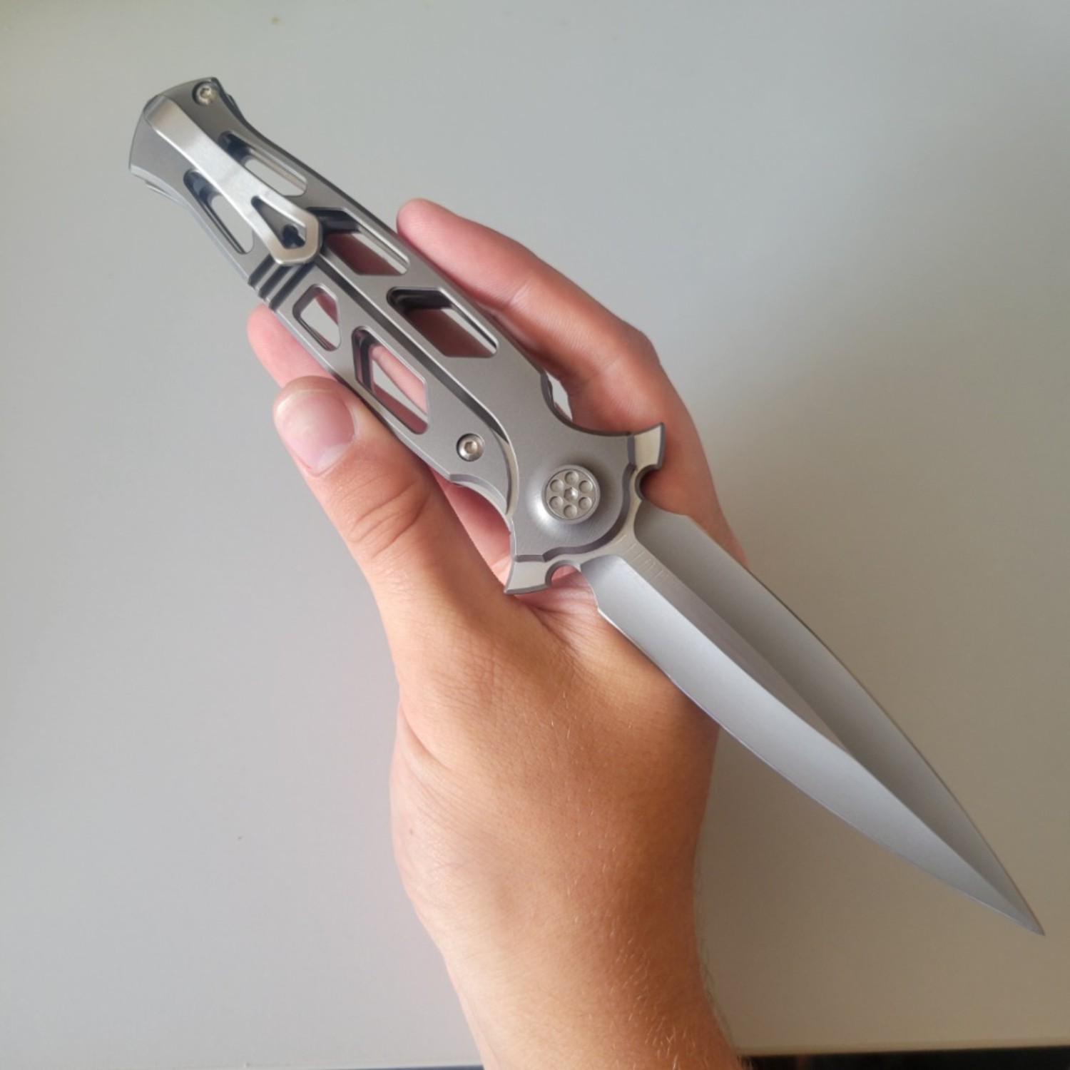 Bladebinge - Sharp By Design Arch Nemesis Aspirated