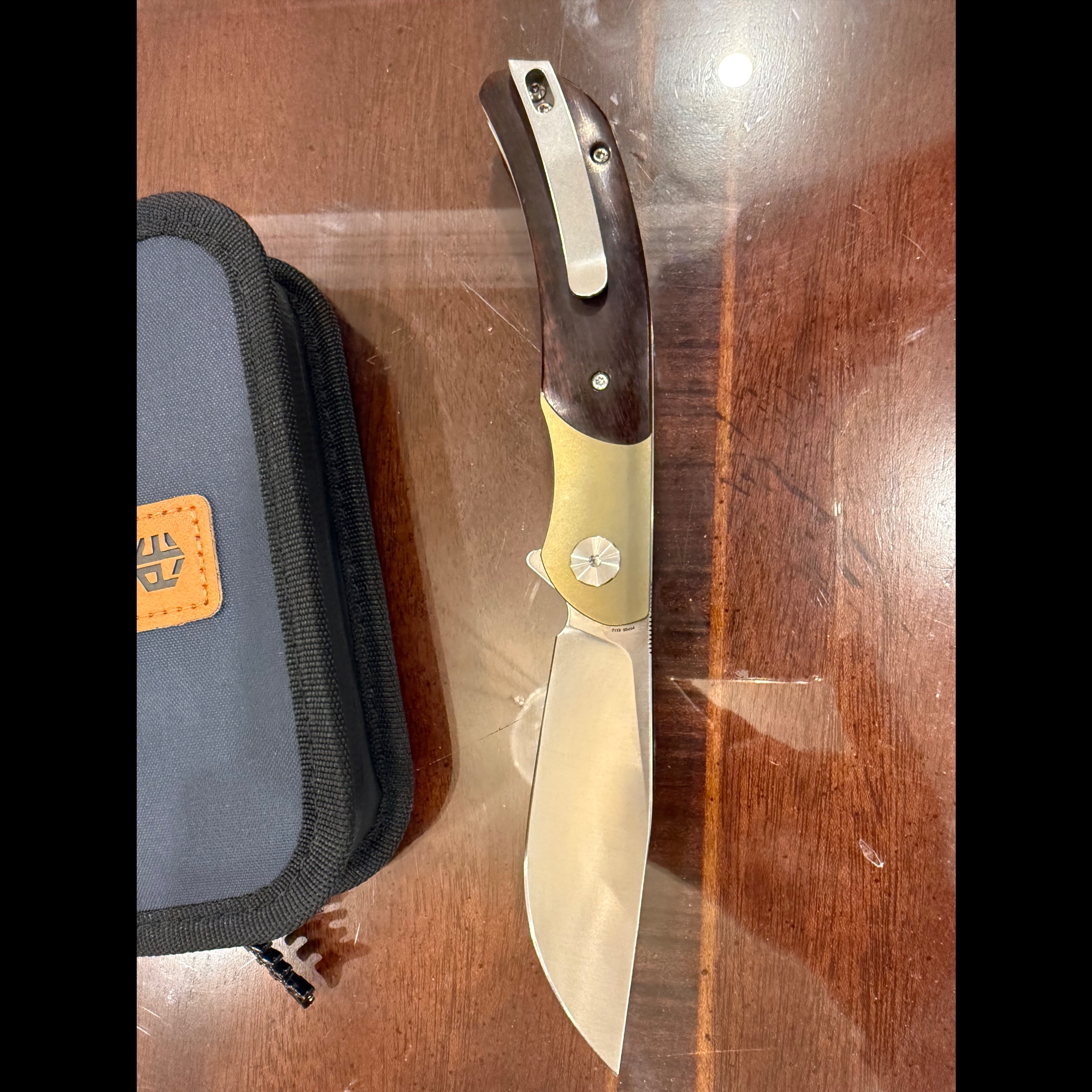 Bladebinge - Petrified Fish PFP09 hourglass