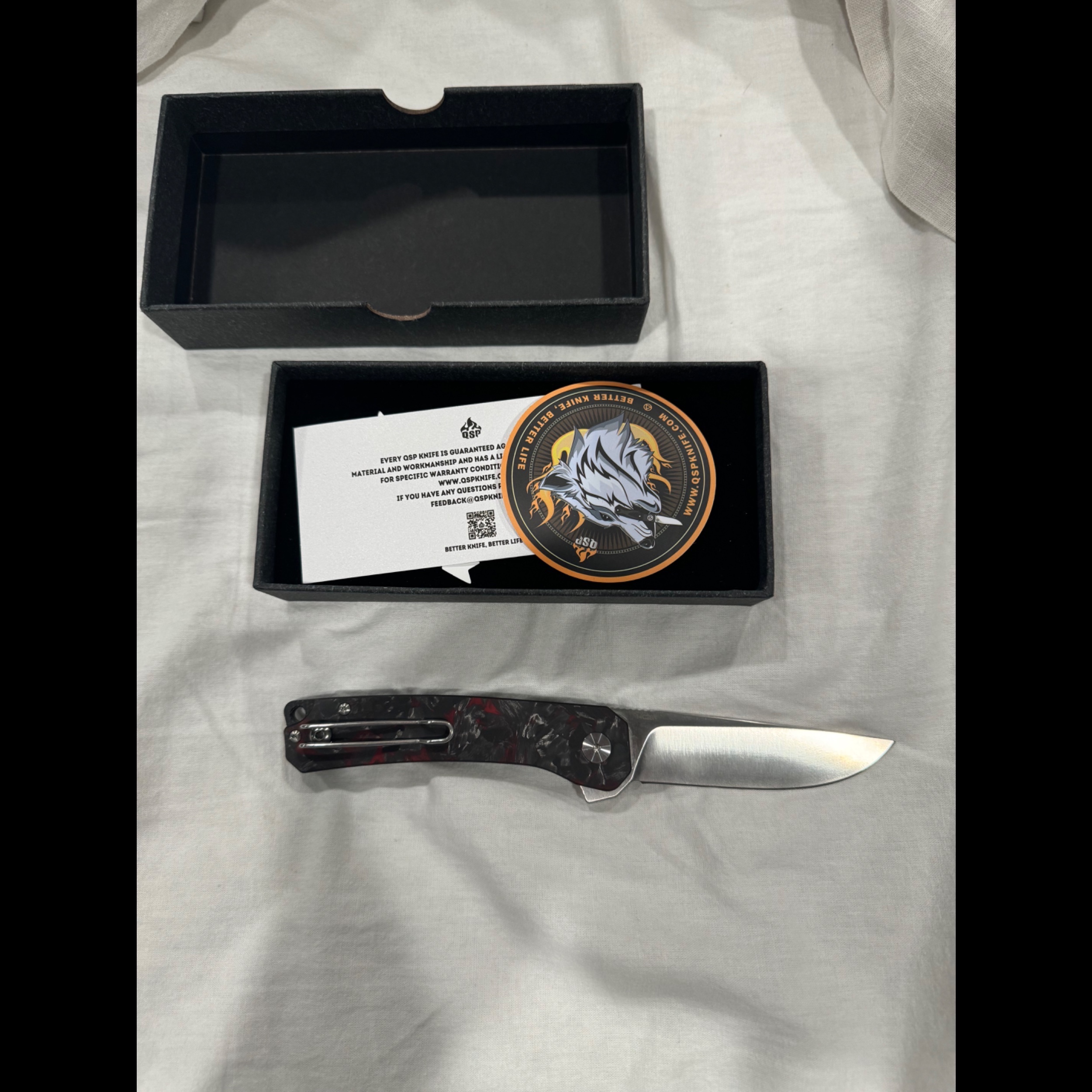 Bladebinge - QSP Osprey red shredded carbon g10