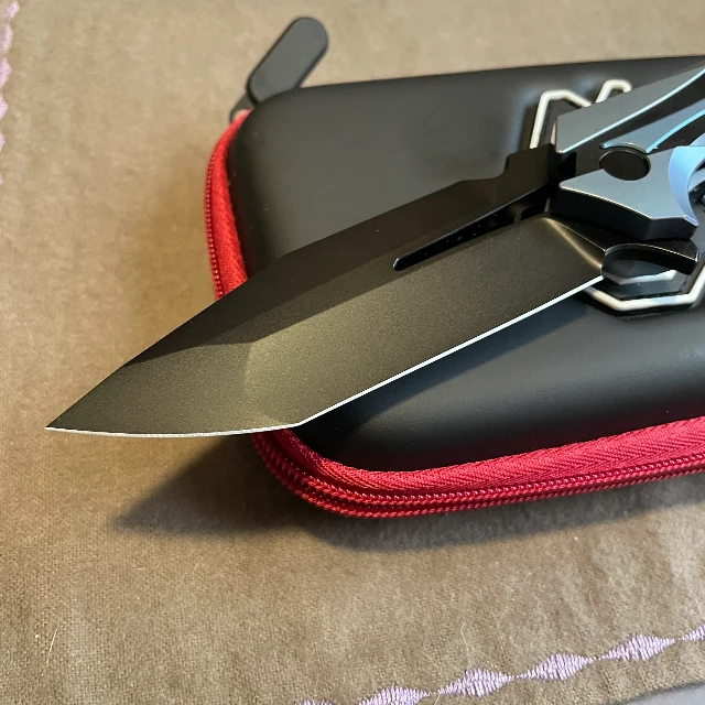 Bladebinge - Arcane Designs Plexis