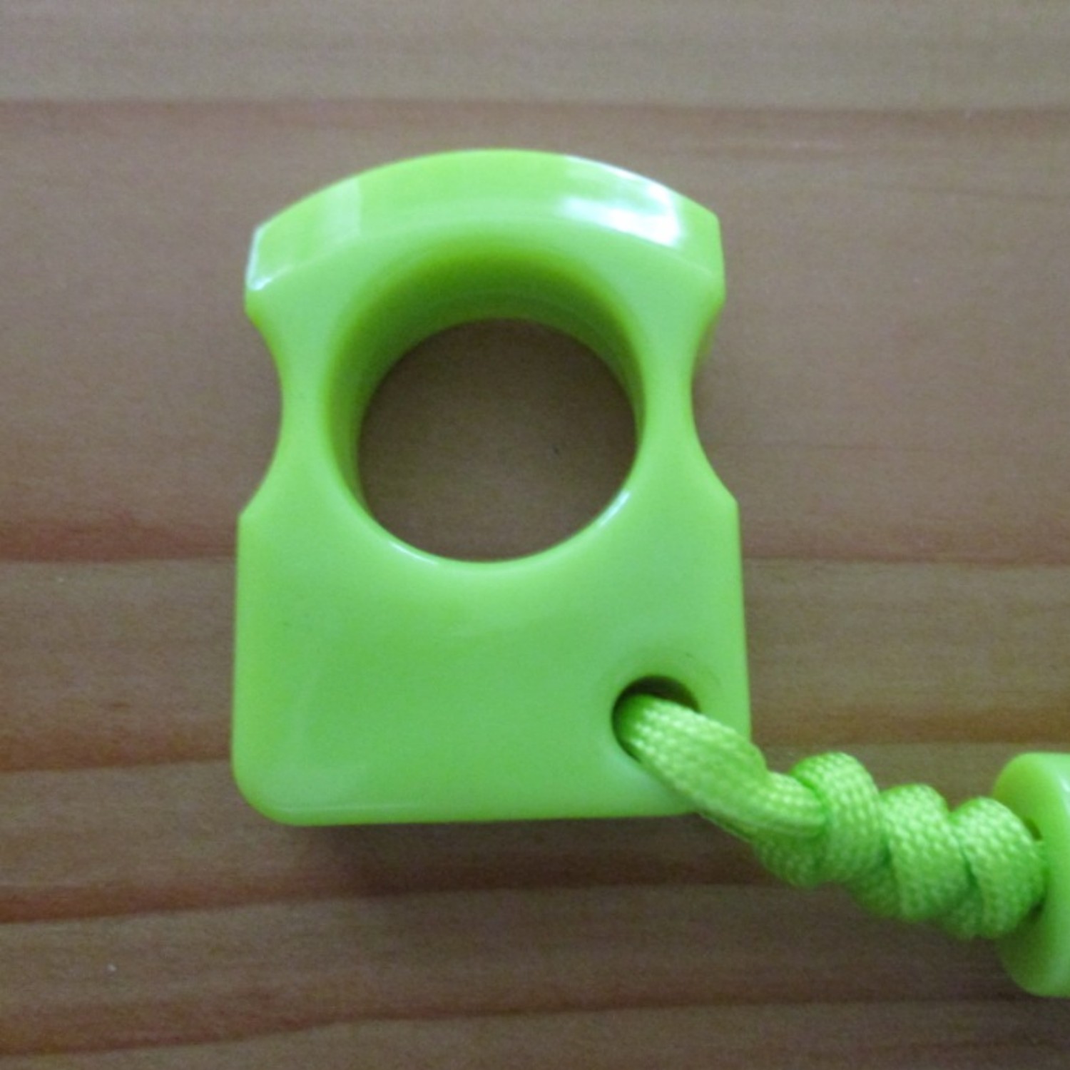 Bladebinge - New Outdoor Luminous Knuckle Edc Survival Escape Tool ...