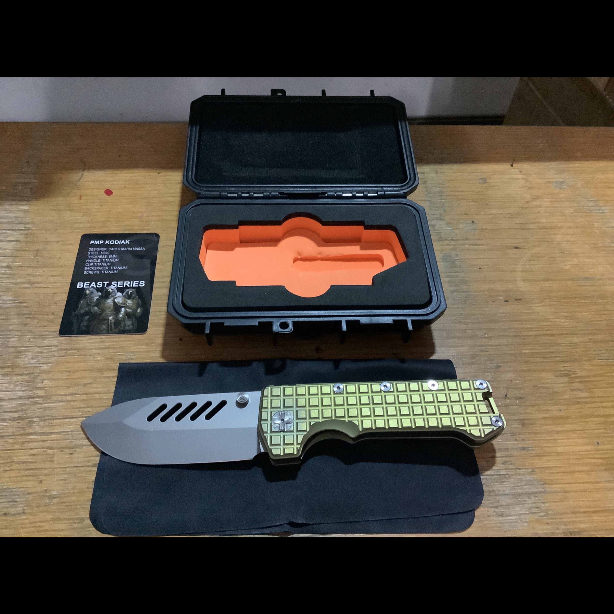 Bladebinge - PMP KNIVES KODIAK BEAST DESIGNED BY CARLO MARIA MASSA
