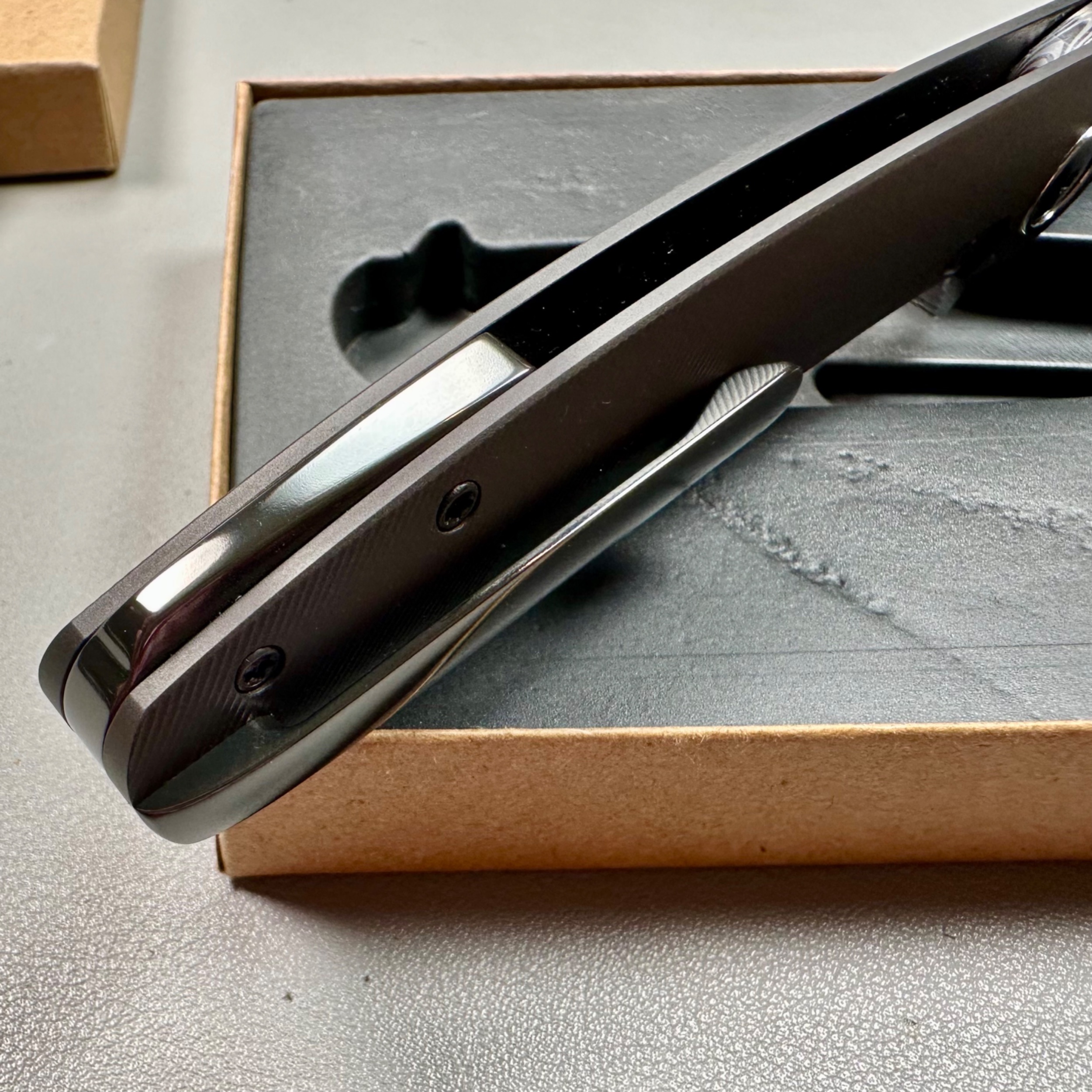 Bladebinge - Edgar & Cole full custom Chimera knife with a flipper ...