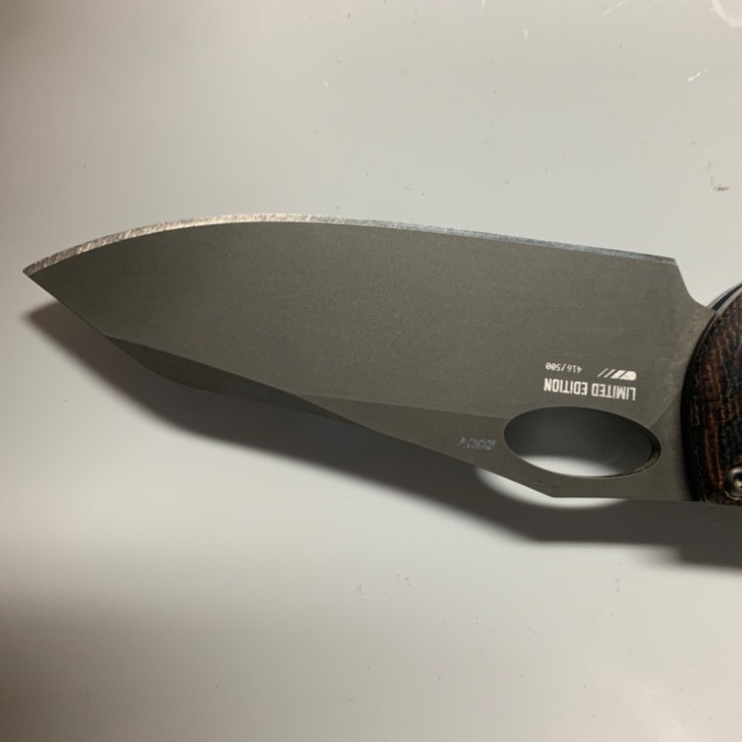 Bladebinge - Benchmade mini loco python micarta limited edition