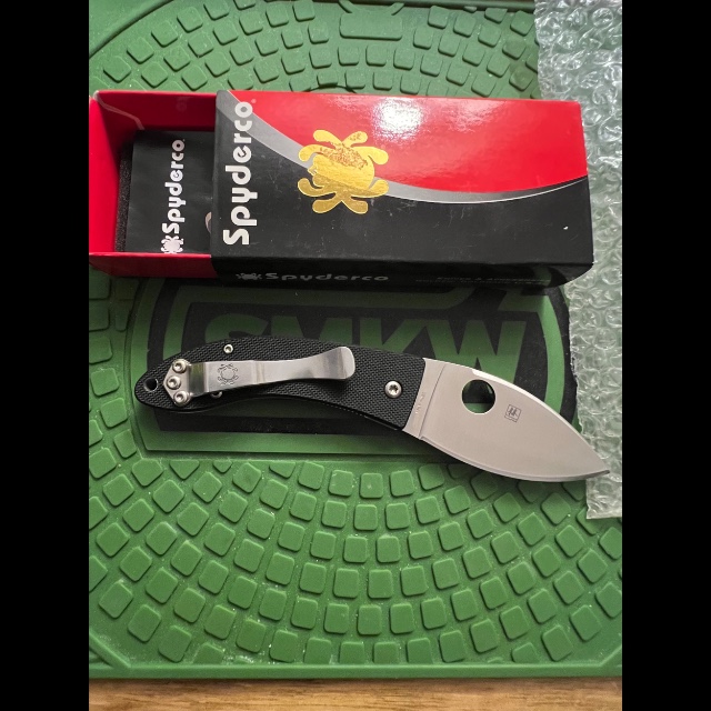 Bladebinge - 🎄 Spyderco Lil’ Lum Chinese Folder — Bob Lum Design ...