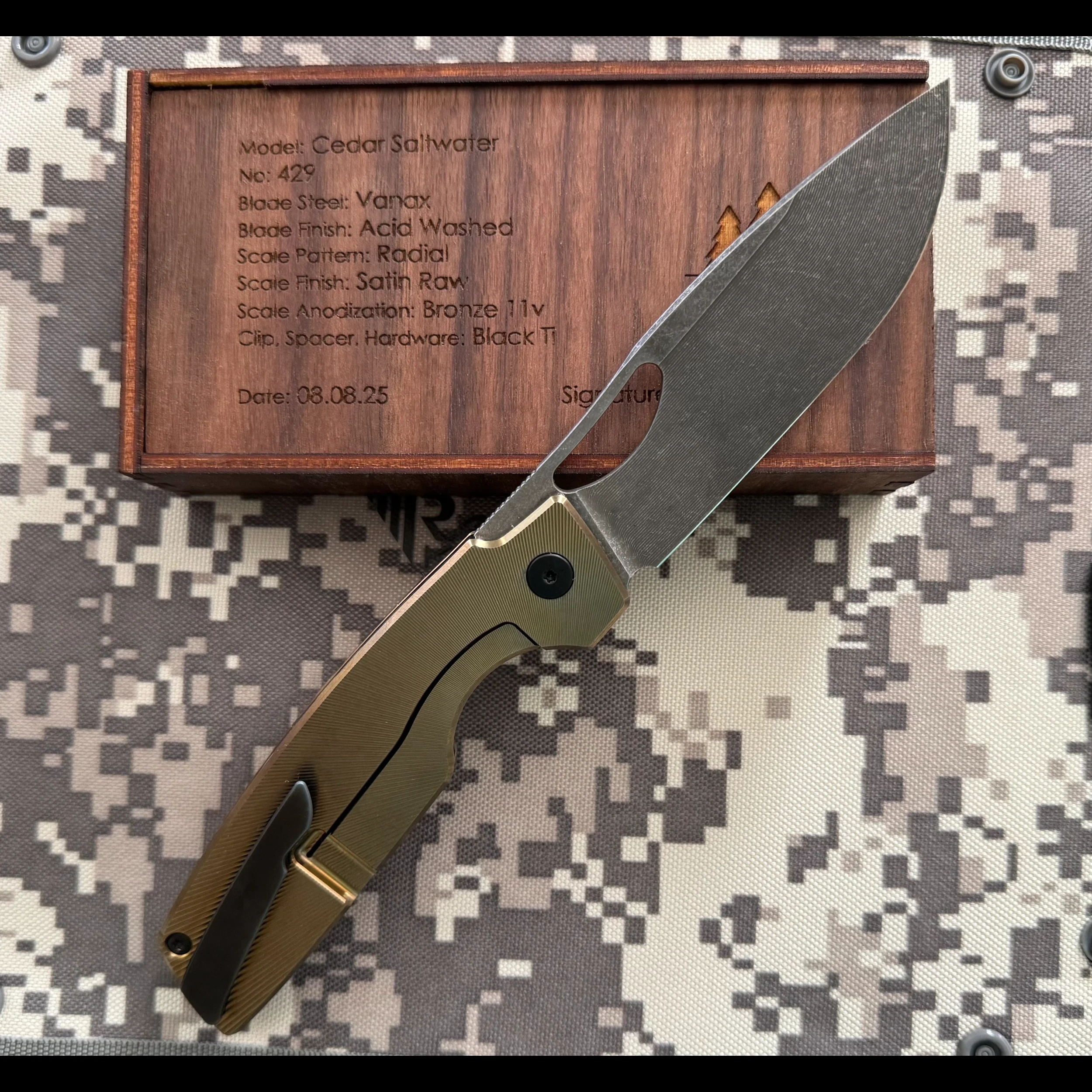 Bladebinge - **PRICE DROP** Rob Johnson Cedar - Saltwater Version