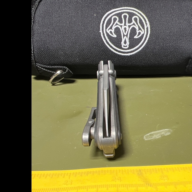 Bladebinge - Hawk Knives Talon black dunes