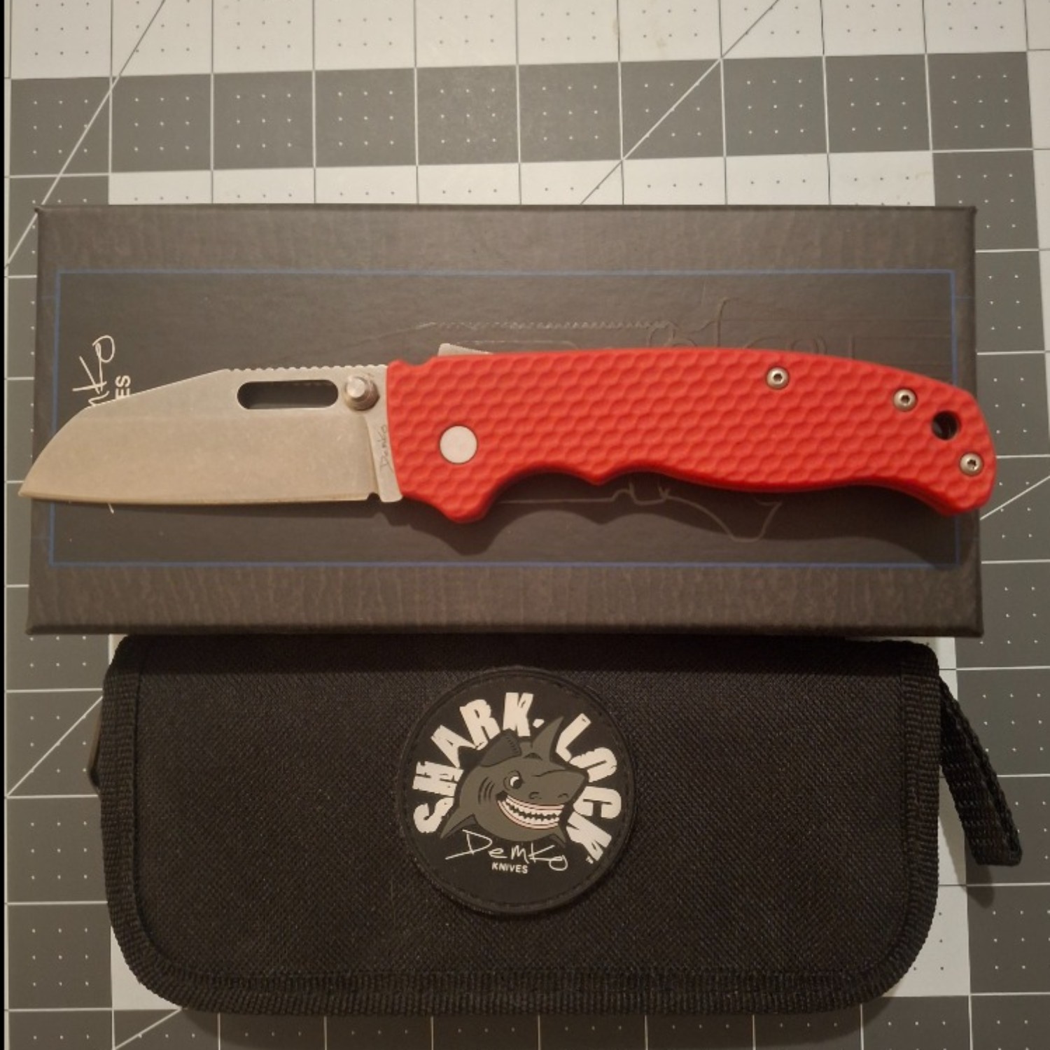 Bladebinge - Demko AD20.5 with red flytanium G10 scales and geared ...