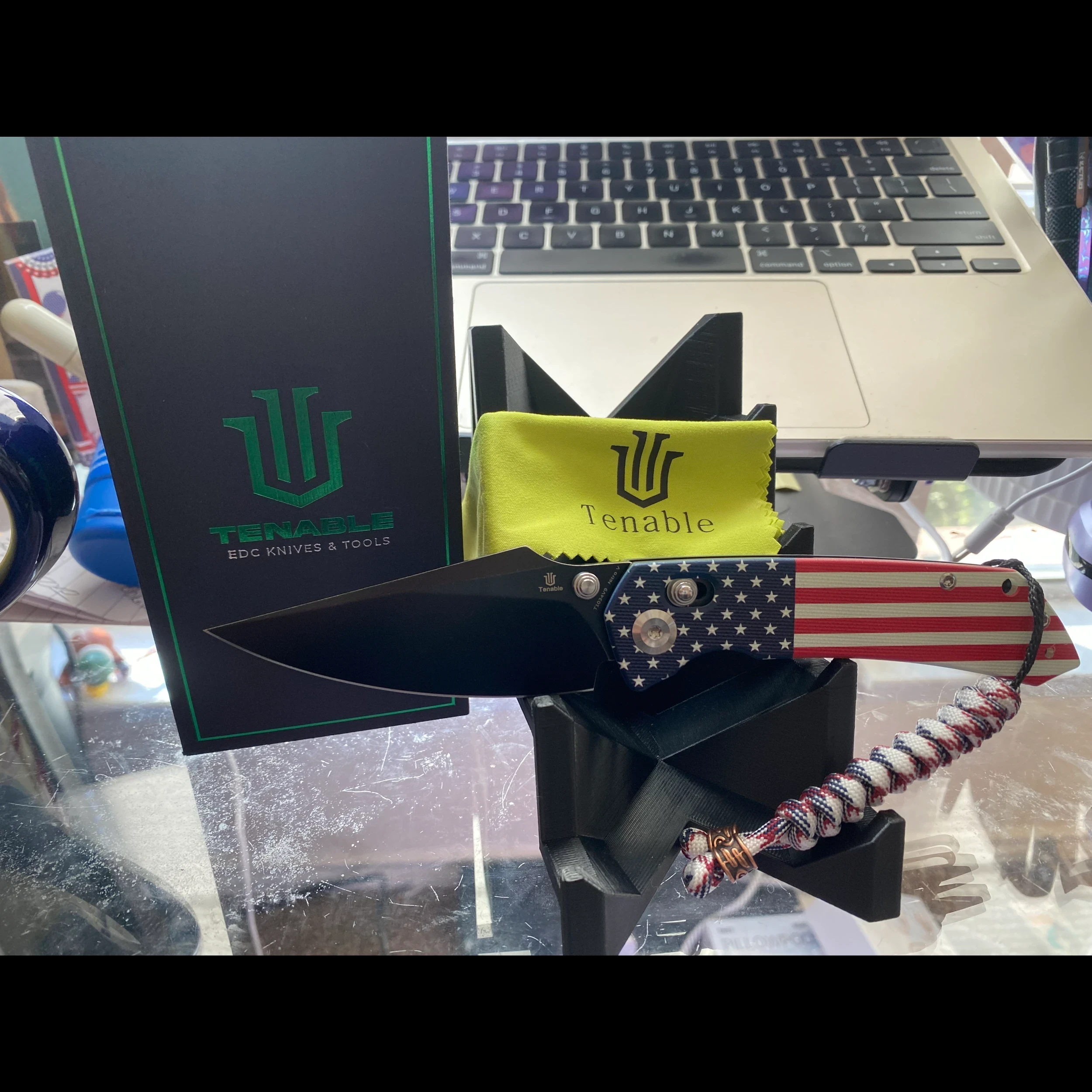 Bladebinge - Tenable Fenrir Cross Bar American Flag