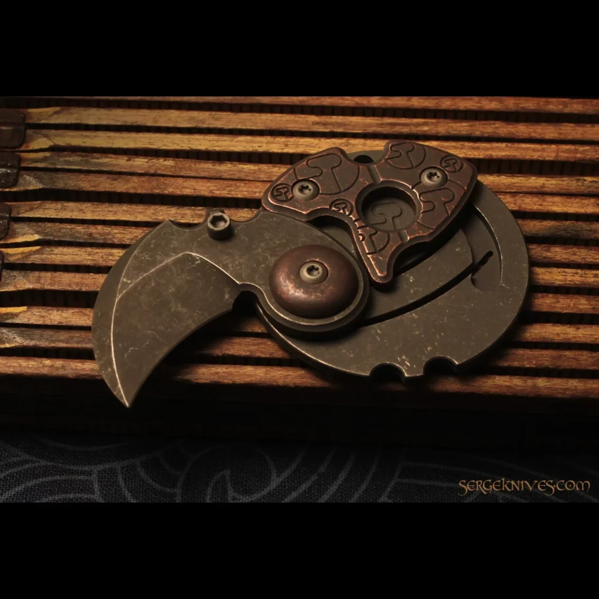 Bladebinge - Serge Panchenko Gen 1 Coin Claw Antique Copper.