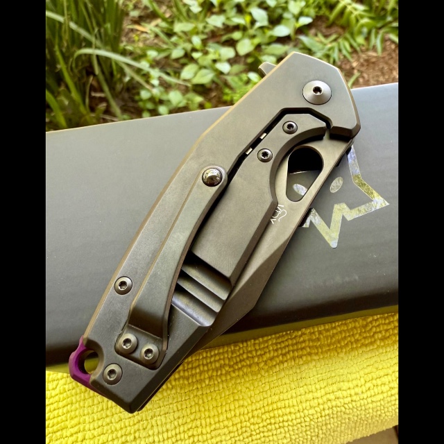 Bladebinge - Fox Yaru Purple Haze Carbon, Vanax