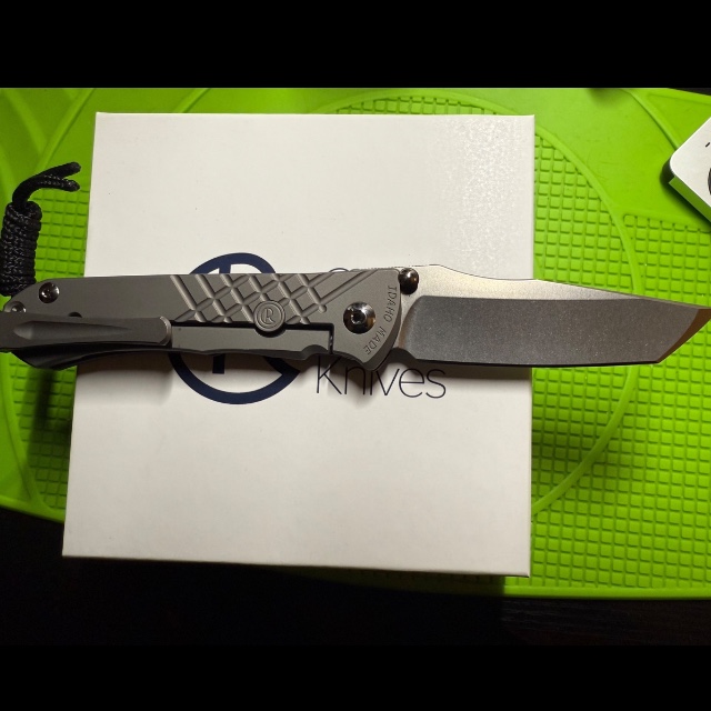 Bladebinge - Chris Reeves Knives Umnumzaan