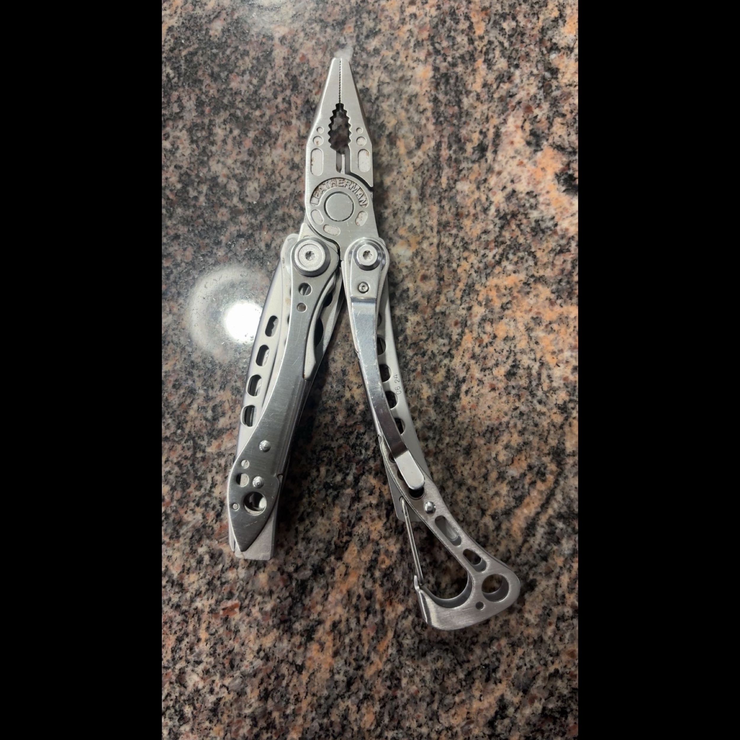 Bladebinge - Leatherman skeletool