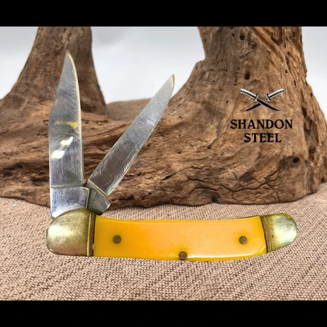 Bladebinge - BOKER Treebrand Copperhead Smooth Yellow Classic Pocket ...