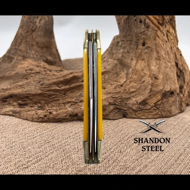 Bladebinge - BOKER Treebrand Copperhead Smooth Yellow Classic Pocket ...