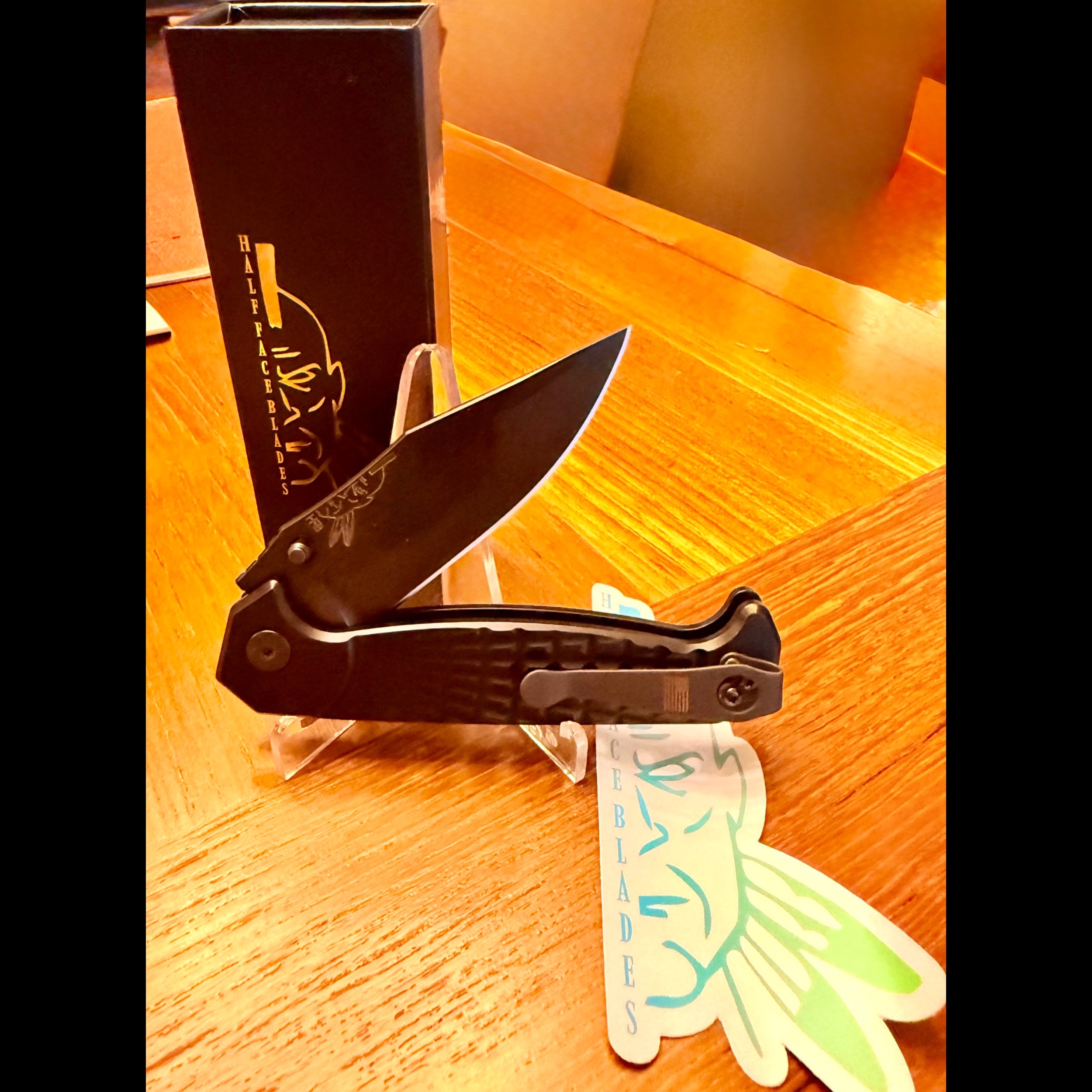 Bladebinge - Half Face Blades - Crow Folder