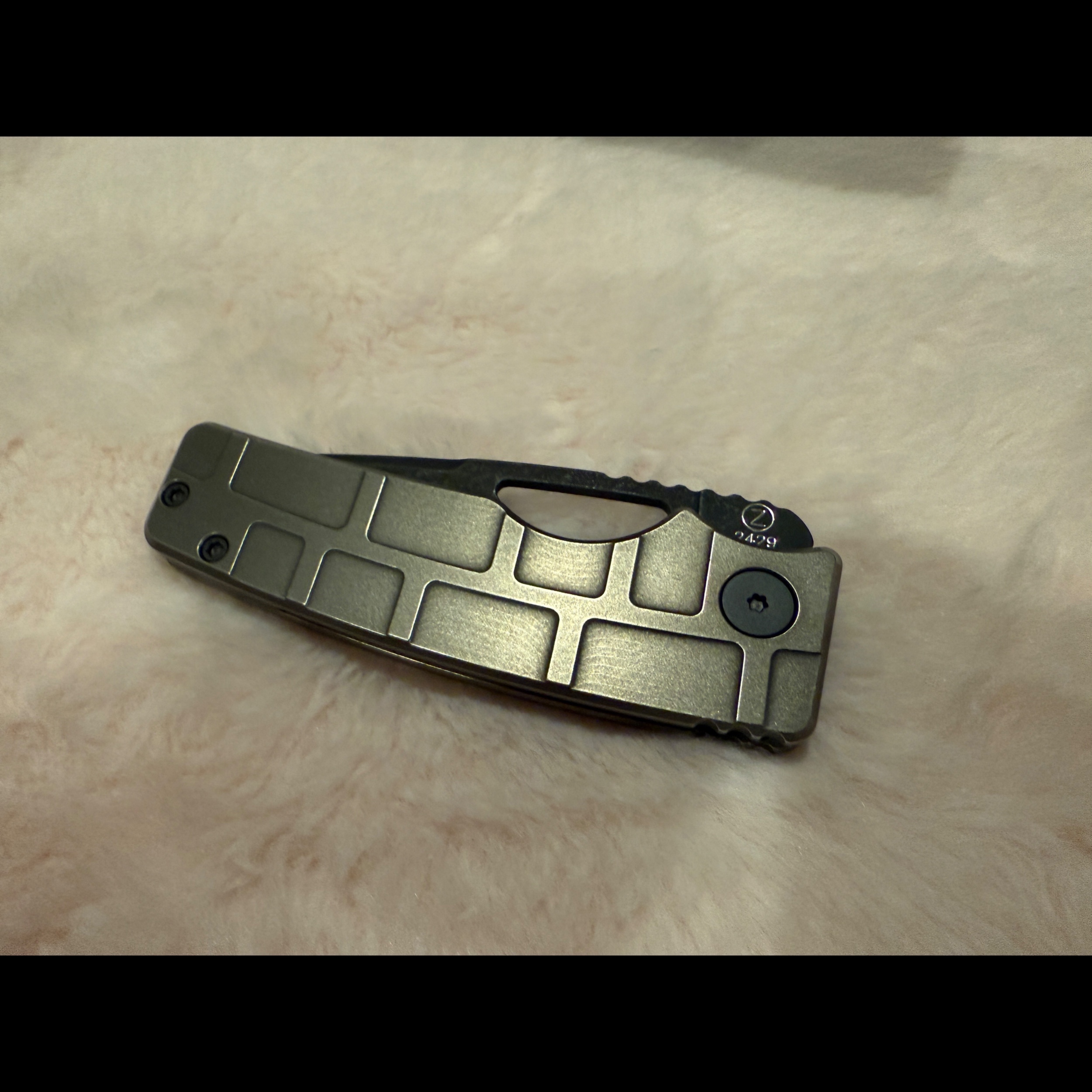 Bladebinge - OZ Machine Co Mag Milled , Oil Slick Zirc Clip & Spacer ...