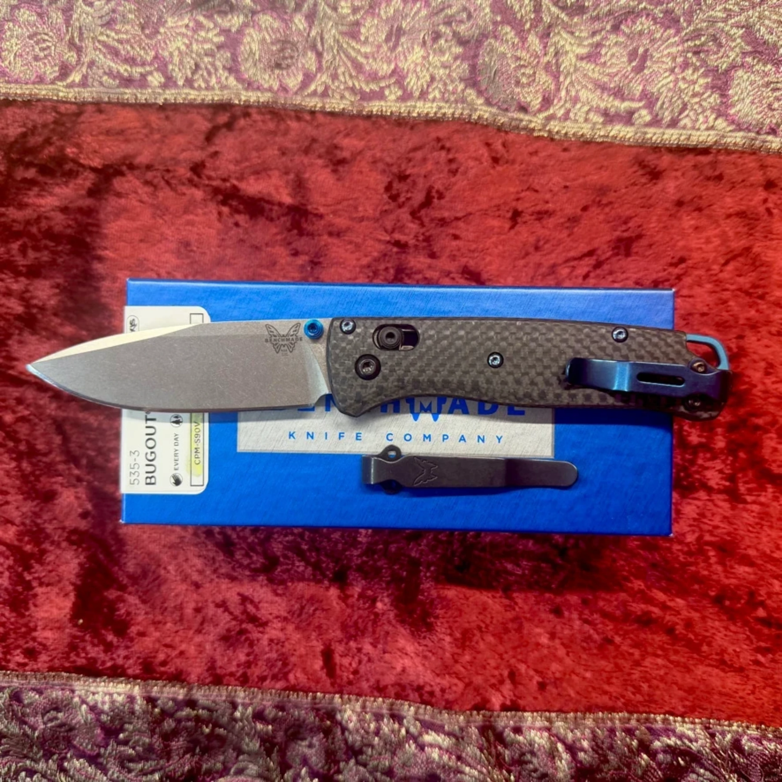 Bladebinge - Price Redcued... Benchmade Bugout s90v carbon fiber LNIB