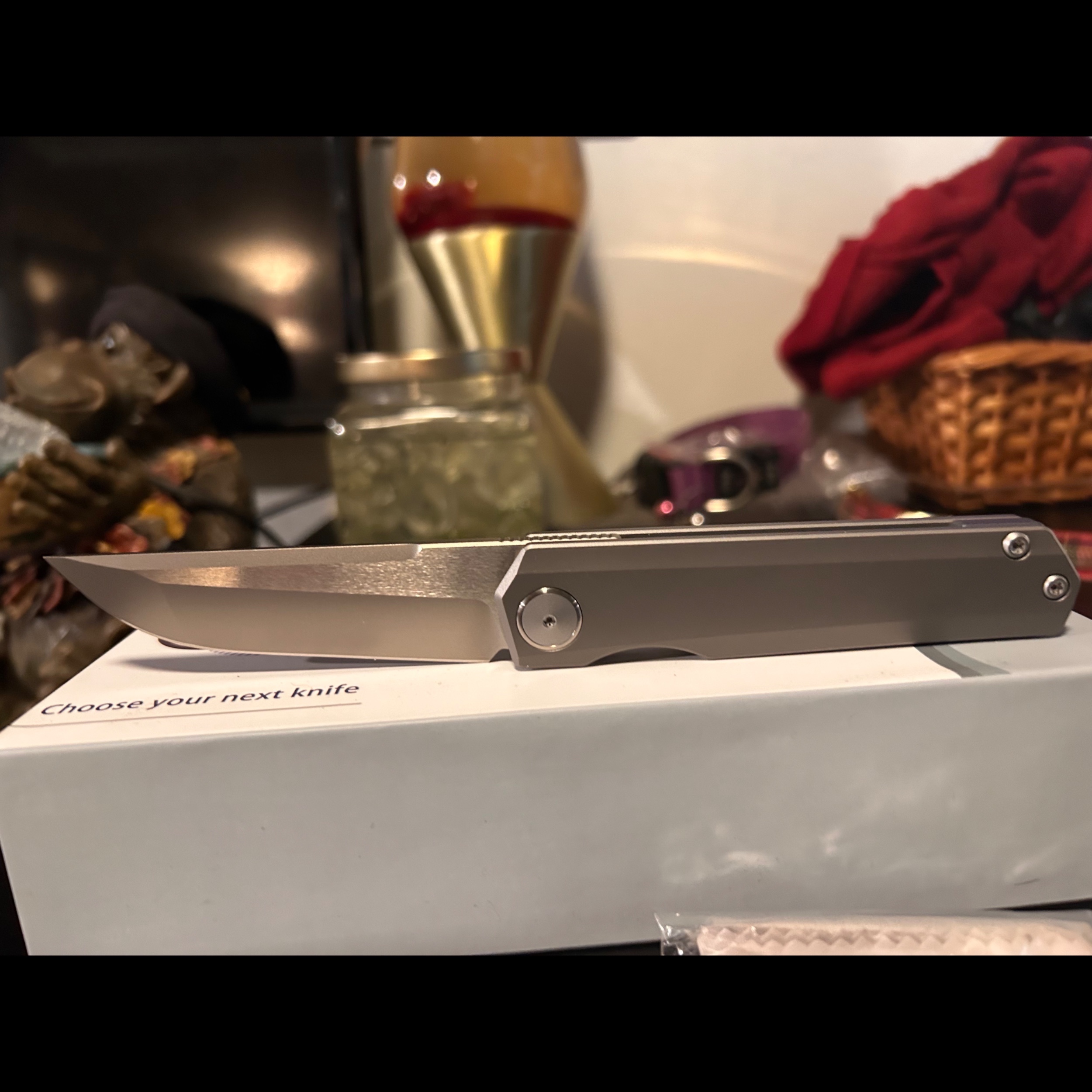 Bladebinge - Maxace Baby Racoon Dog Framelock Gray Titanium Folding ...