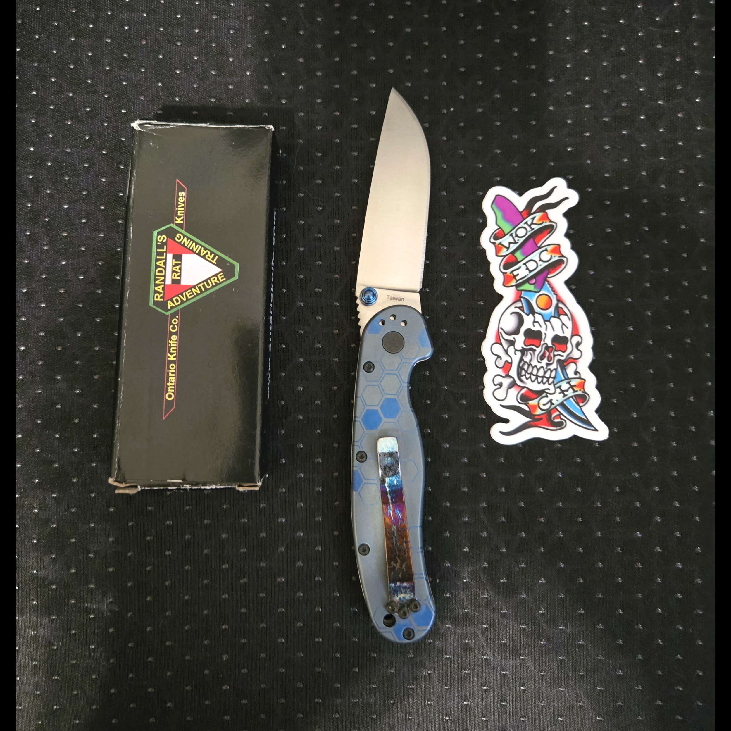 Bladebinge - WOK Ontario Rat 2 mystery box knife