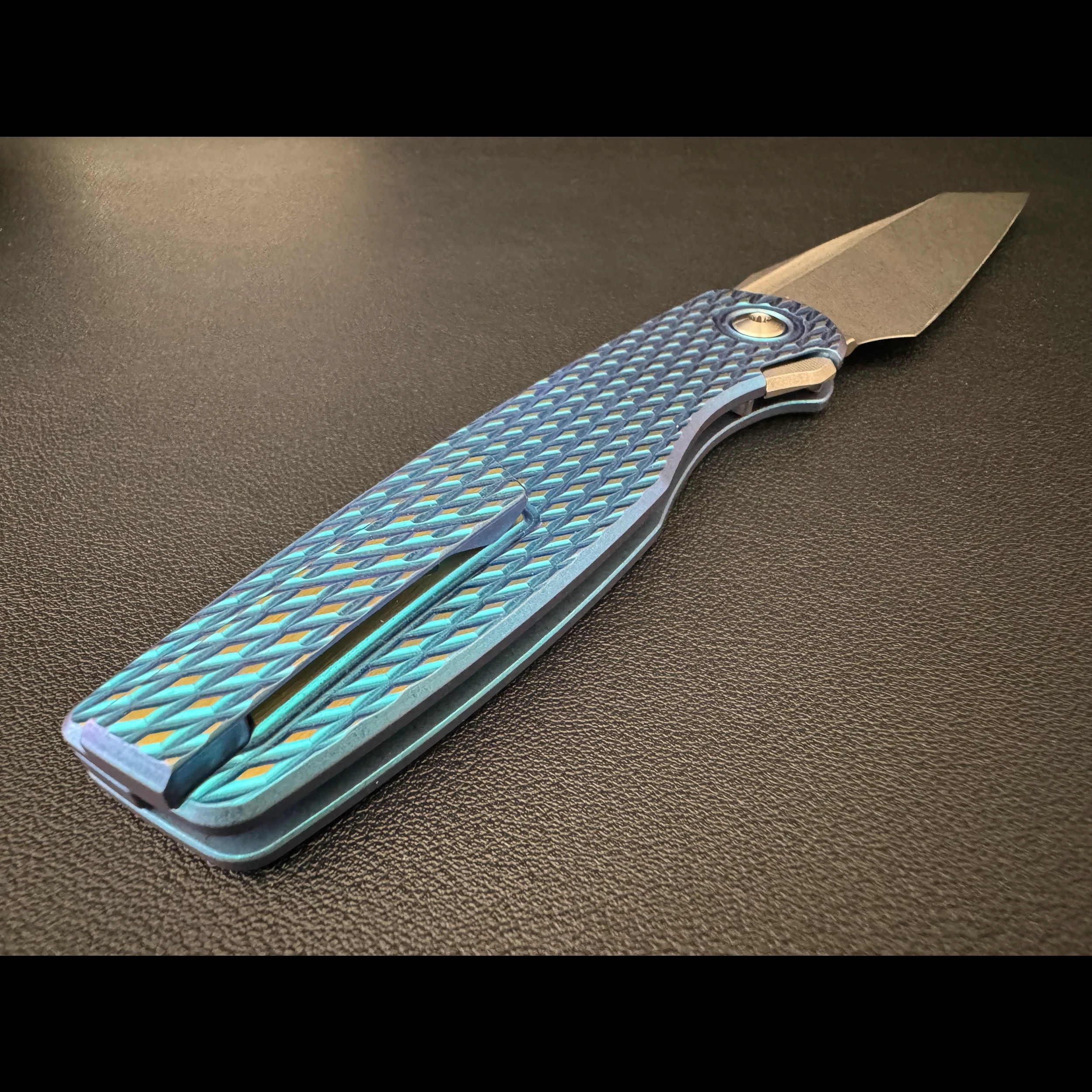 Bladebinge - Brown Knives - Cortex XL #385