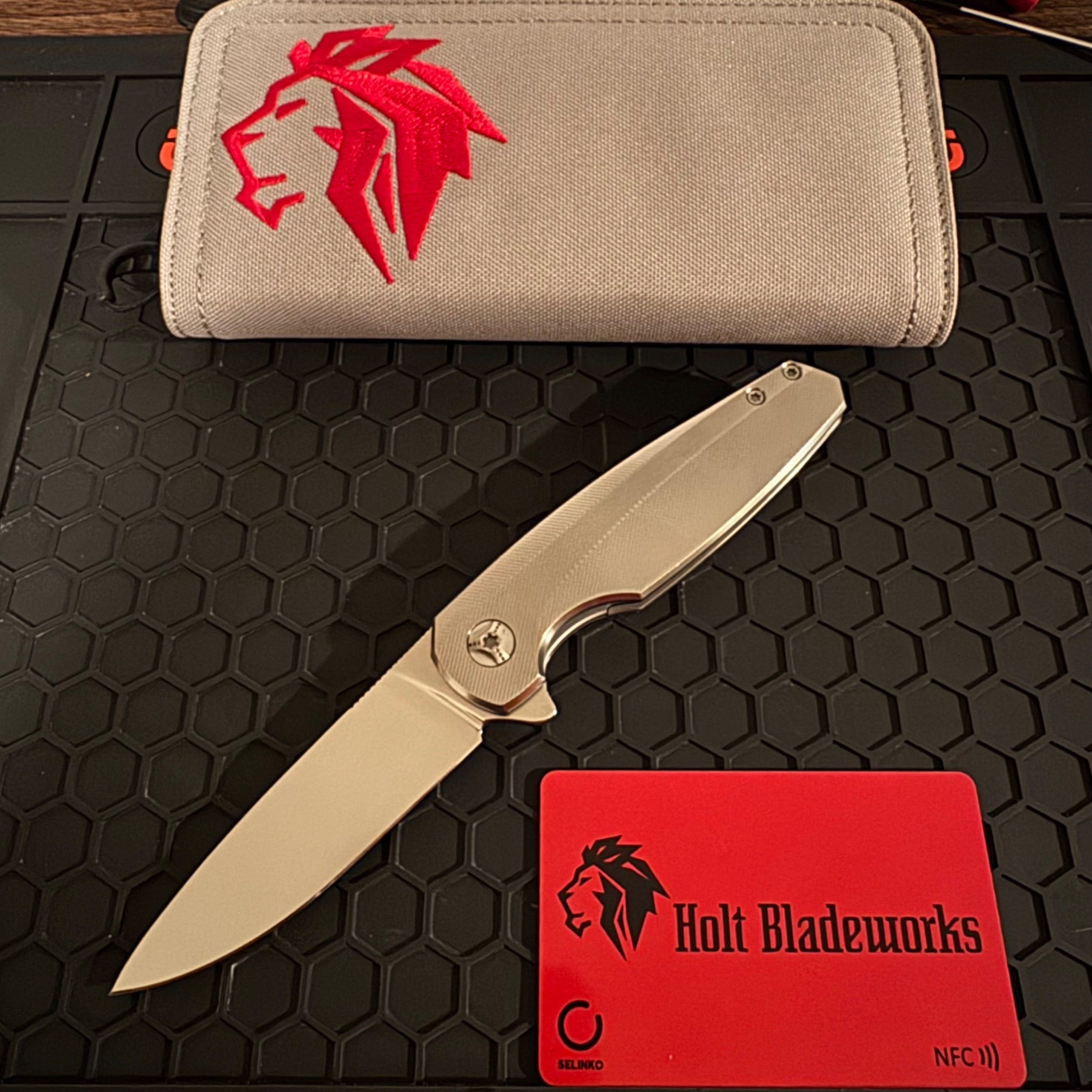 Bladebinge - Holt Bladeworks Morpheus