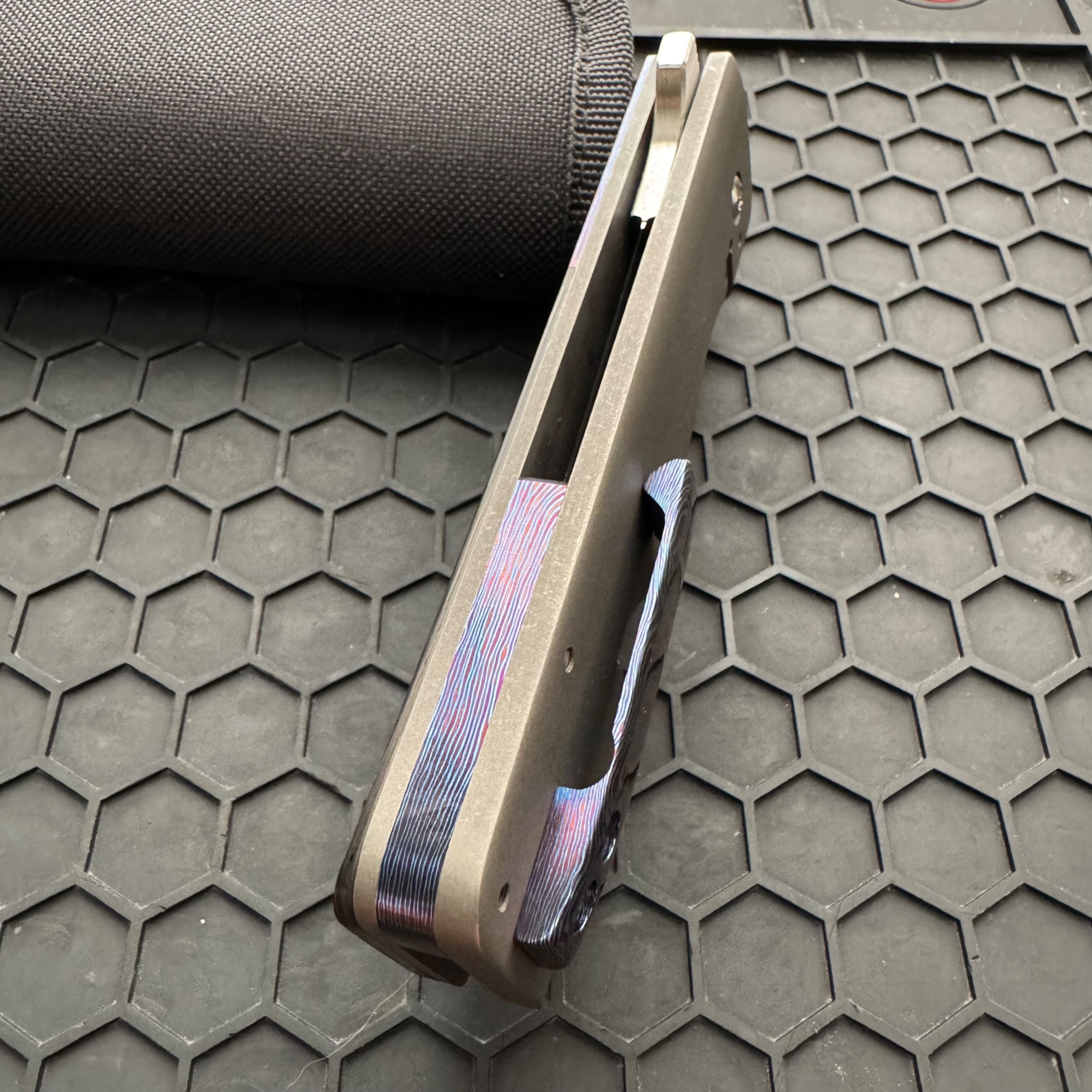 Bladebinge - David (Clark Blades) - Grunt