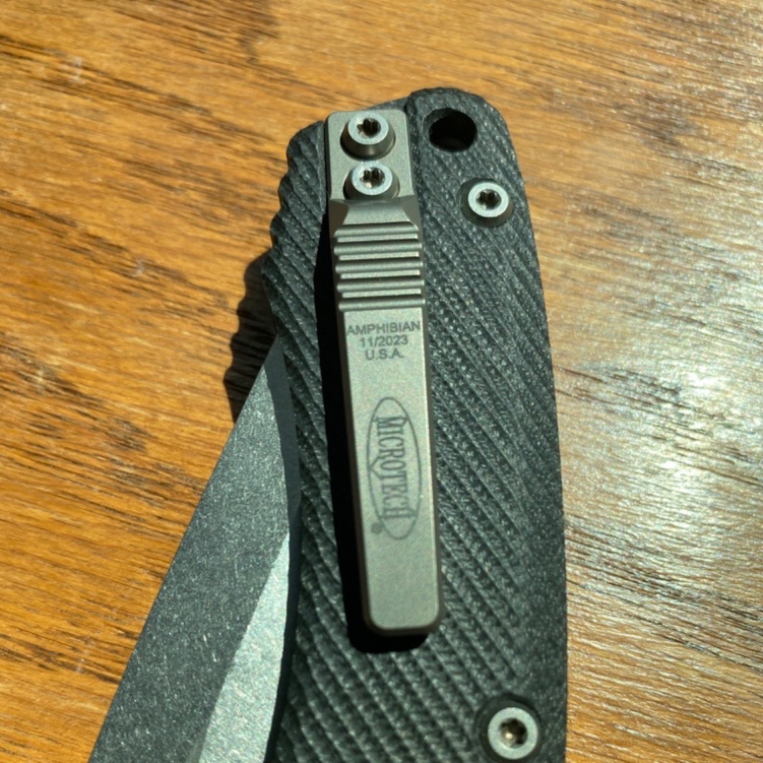Bladebinge - $PRICE DROP$ Microtech Amphibian fluted G10 Stonewash Standard