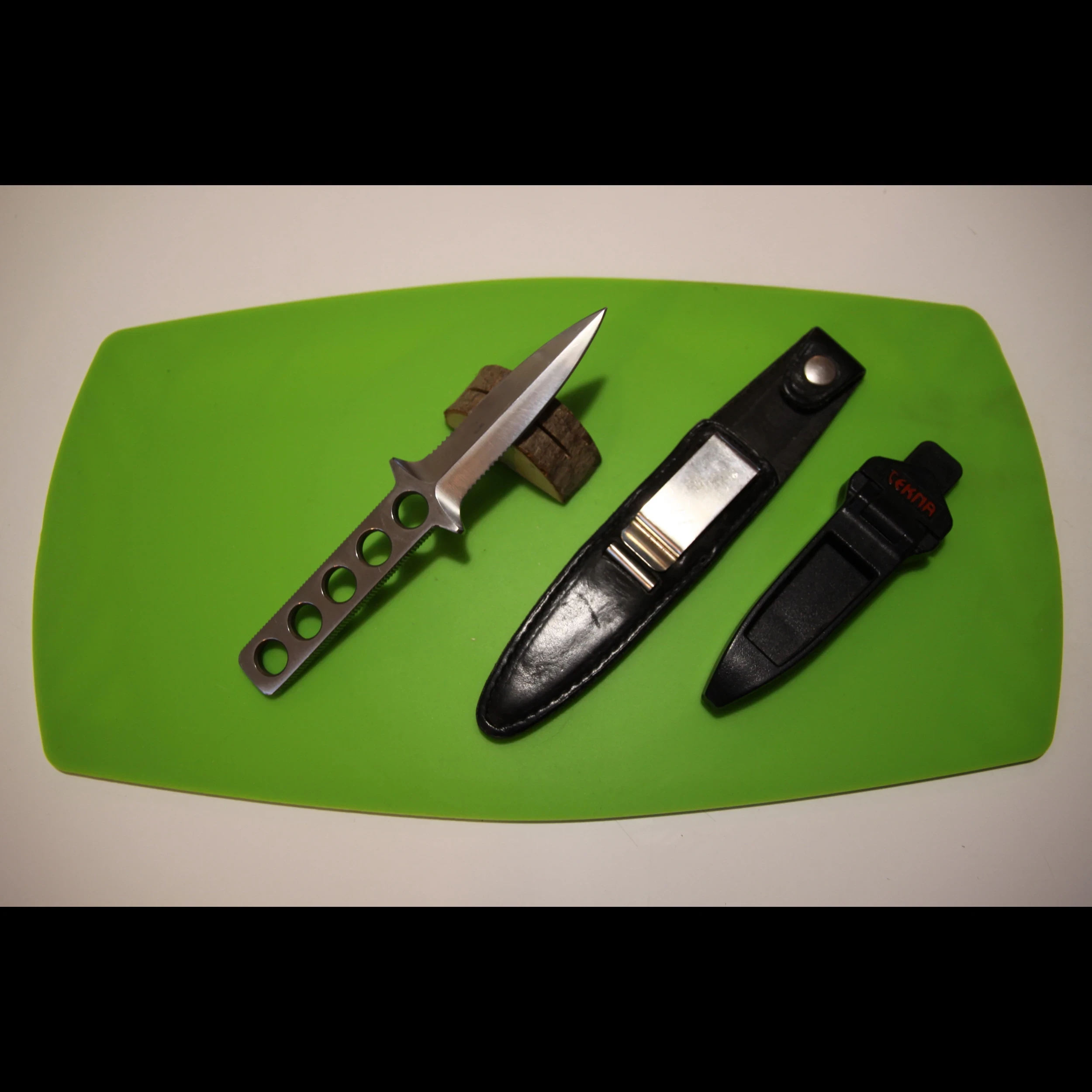 Bladebinge - VINTAGE TEKNA OCEAN EDGE FIXED DIVE KNIFE W/ 2 SHEATHS 3.5 ...