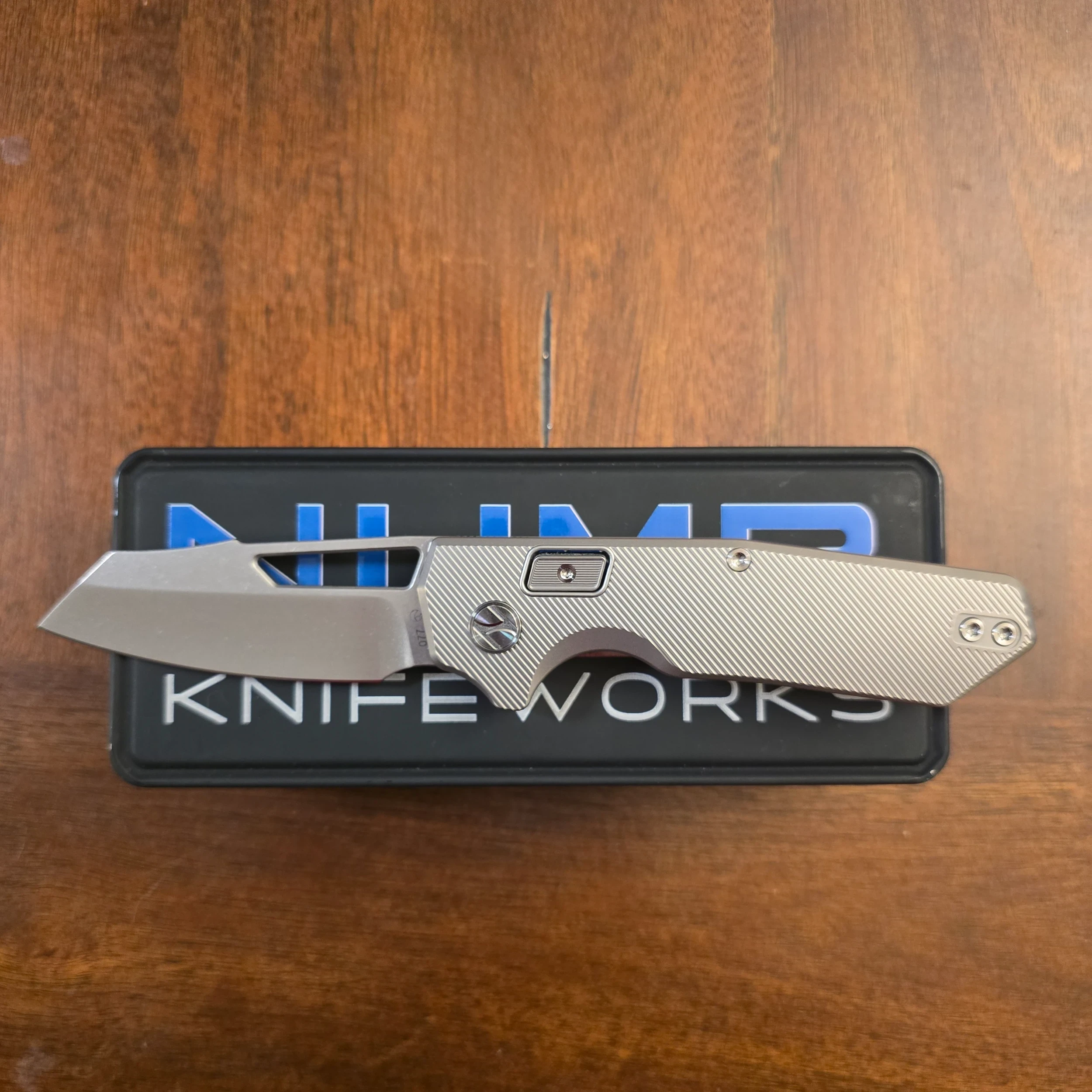 Bladebinge - N.U.M.B. Knifeworks - N1 Cornerstone