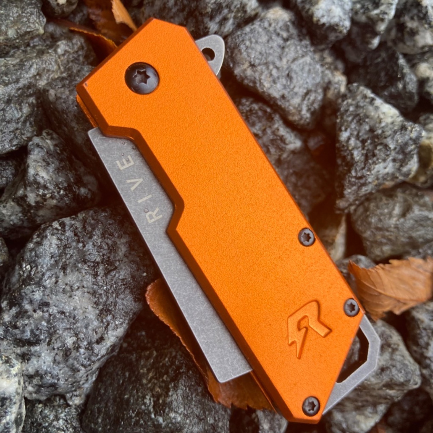 Bladebinge - Rive Knives Rogue Mini