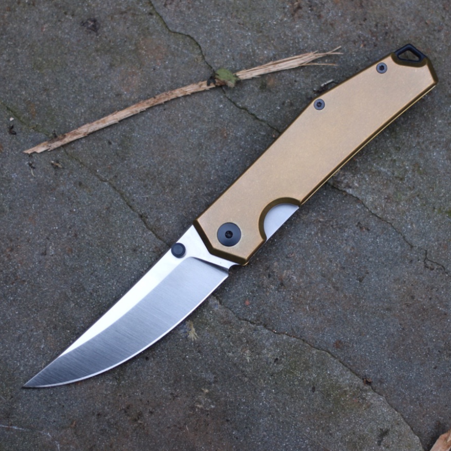 Knafsale - Giant Mouse Ace Clyde